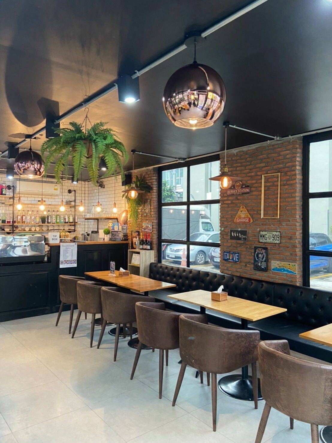 รีวิว Block Cafe & Eatery - คาเฟ่ริมถนนขนาดไม่ใหญ่มากนัก - Wongnai