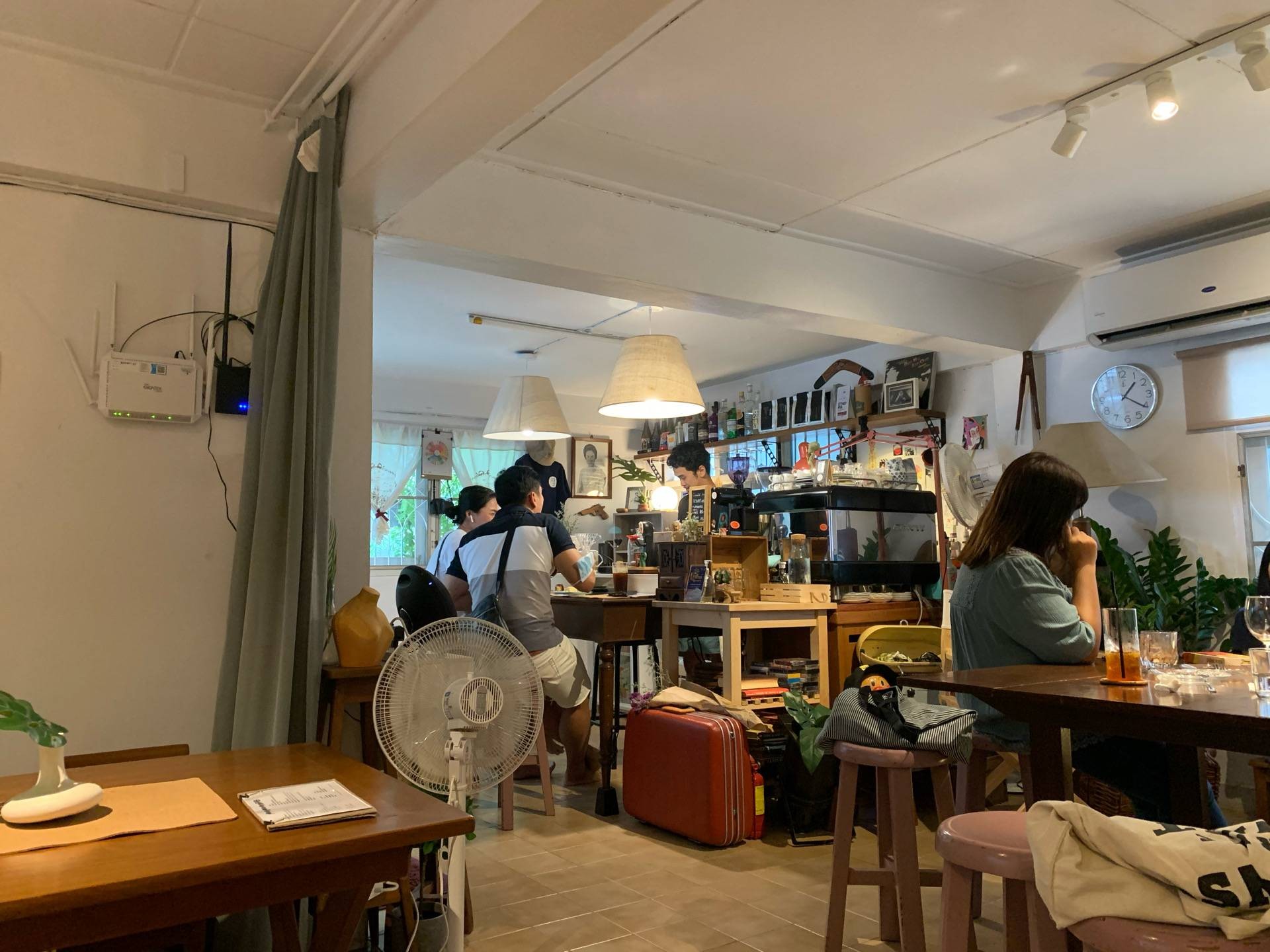 รีวิว POONYPOONYCOFFEE - ร้านกาแฟเหมือนมาบ้านเพื่อน