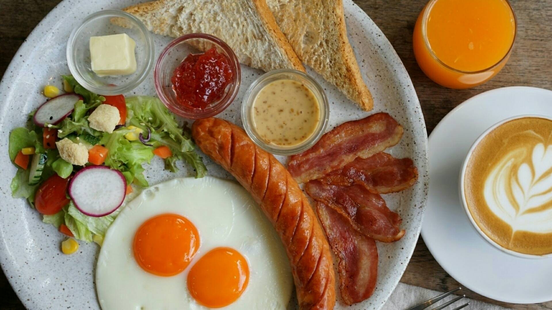 Chino Cafe Gallery - สั่งอาหารเดลิเวอรี | Wongnai x LINE MAN