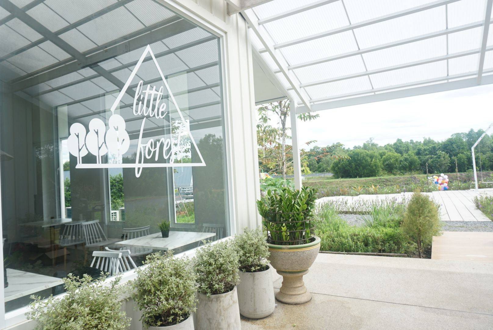 รีวิว Little Forest Cafe - คาเฟ่ฮิปสเตอร์ กาแฟดี ครัฟเฟิล อร่อยมว้าก ...