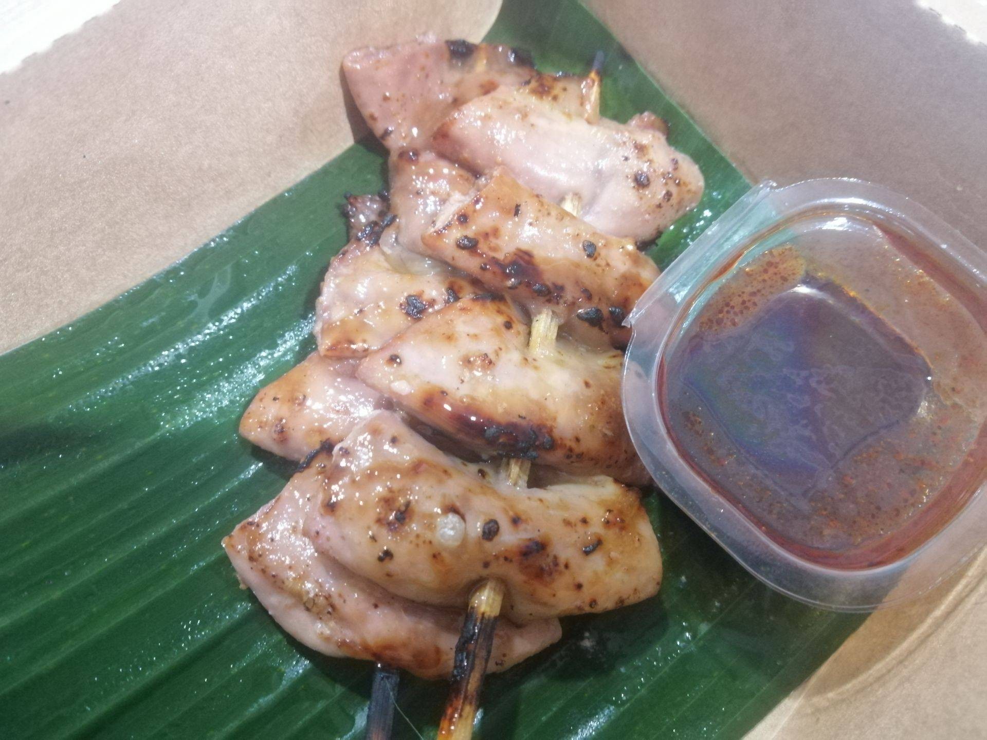 ไส้ย่างซอสผงชูกูริ • ไส้คือดีงามมาก นิ่มอร่อย มีซอสรสชาติหวานหอมที่เค้า ...