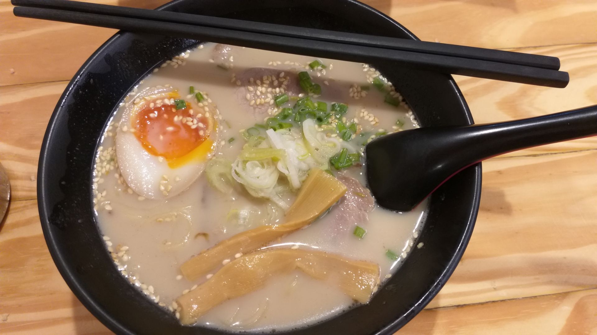 รีวิว Ramenga ลาดพร้าว71 - delicious ramen with good price - Wongnai