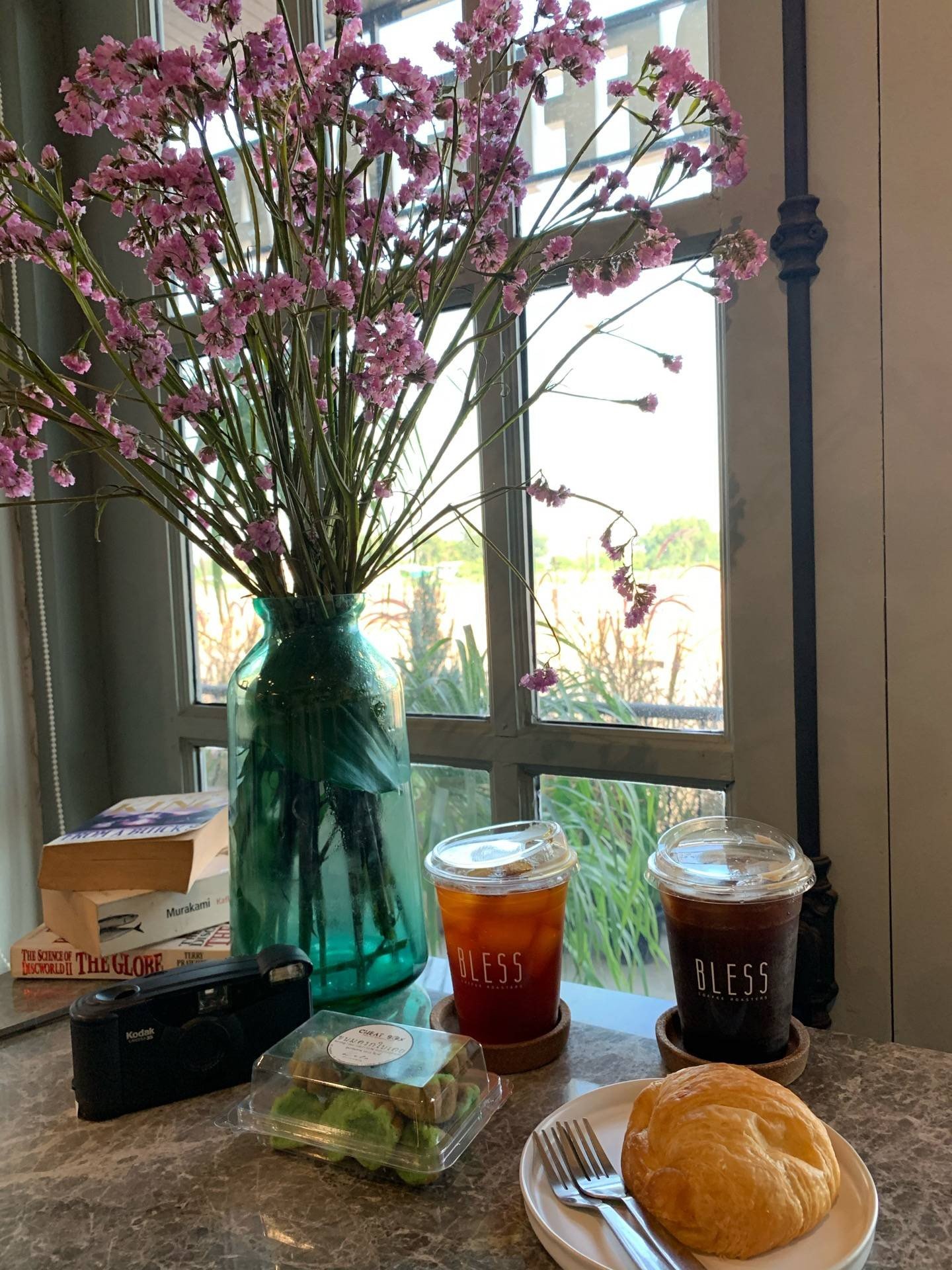 รีวิว Bless Coffee Roaster - ร้านกาแฟน่ารัก นั่งสบาย มีเมล็ดกาแฟคั่วเอง ...