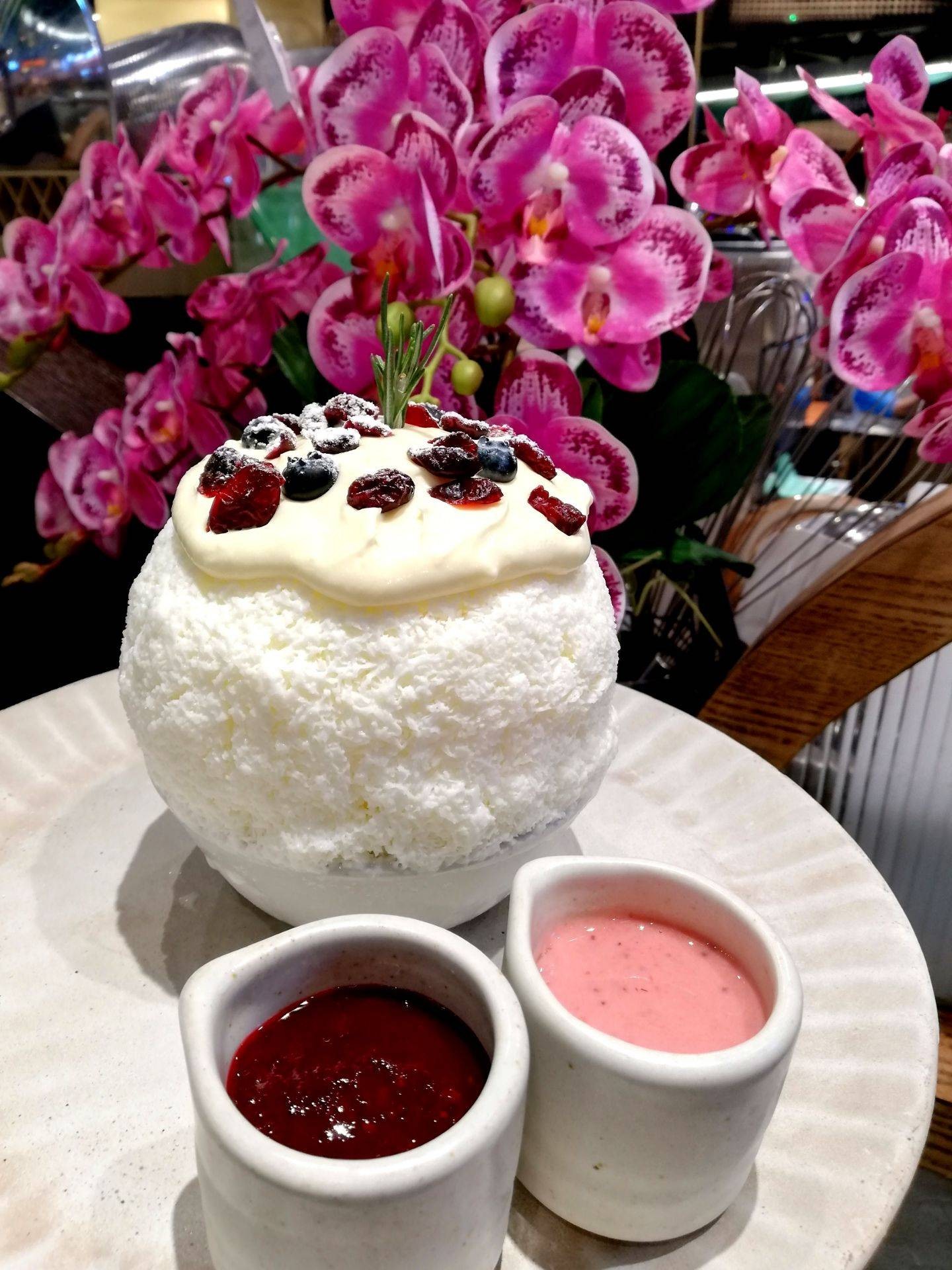 รีวิว Cheevit Cheeva ชั้น4 ฝั่งพลาซ่า - Wild Berries Velvet Cream ...