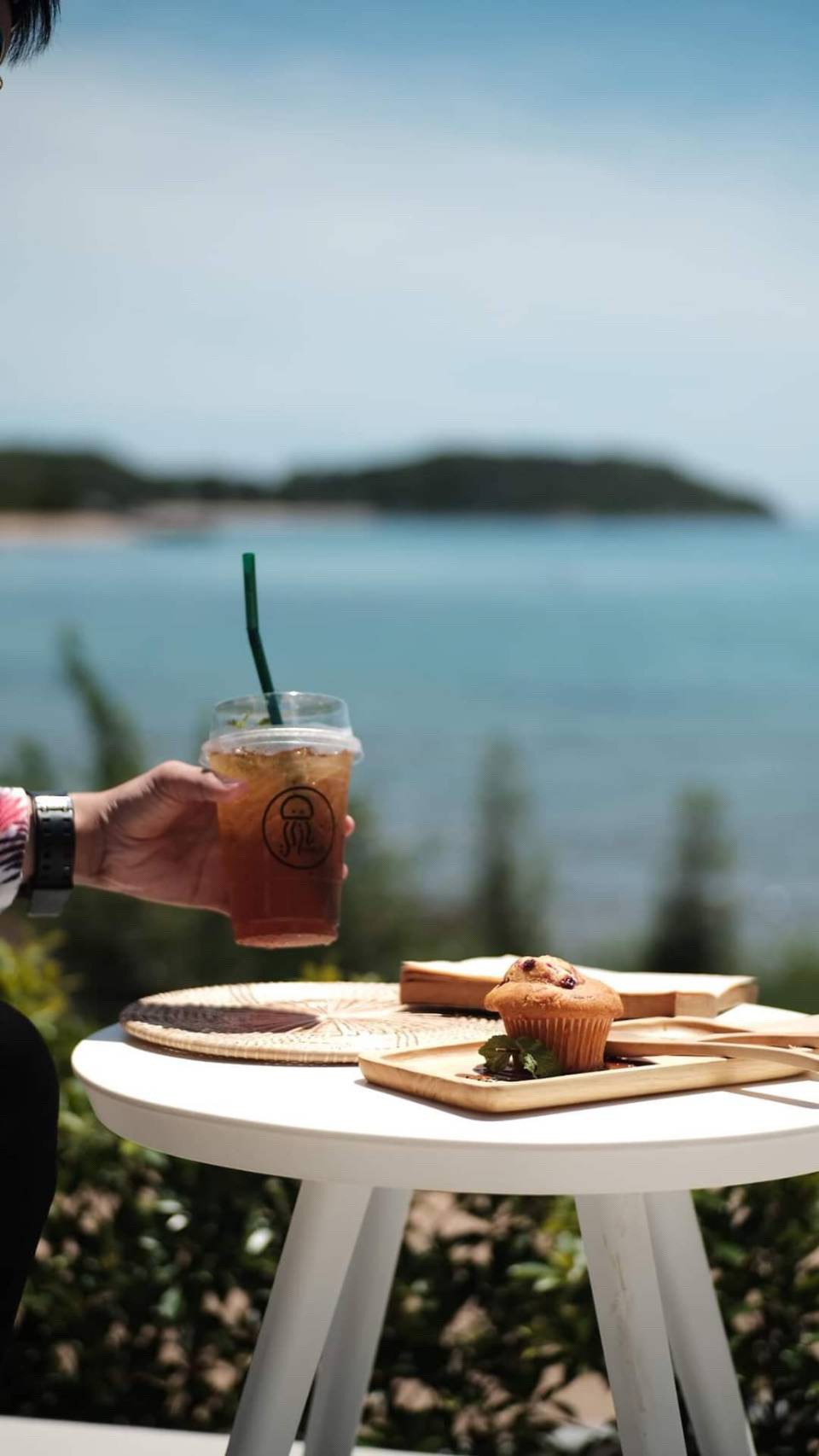 รีวิว Indigo Cafe - ร้านสวย วิวดีมาก กาเเฟอร่อย