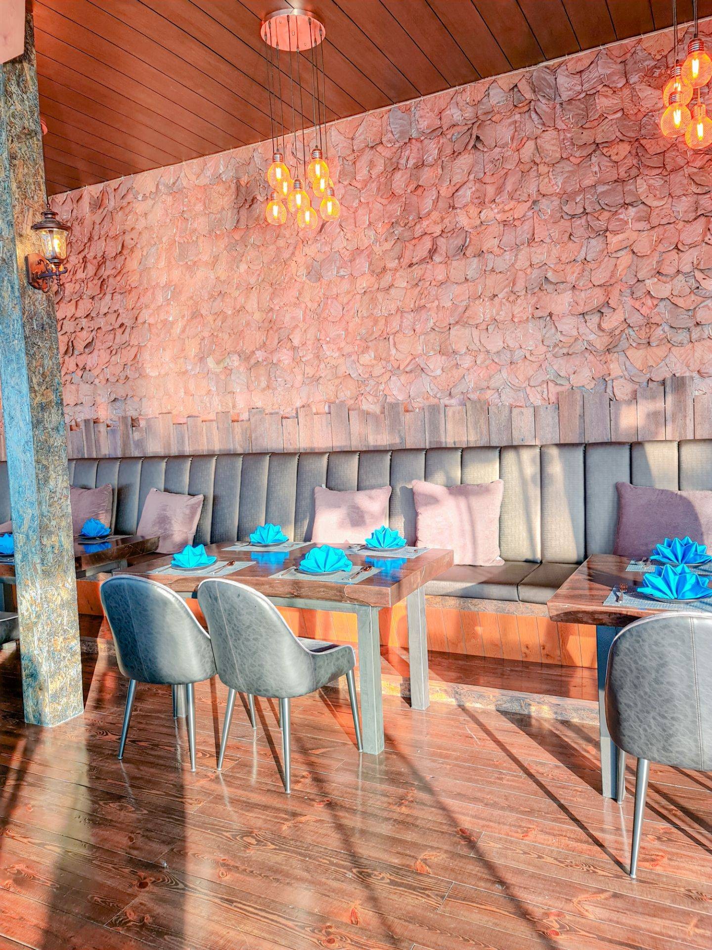 รูป 3 Mermaids Cafe & Restaurant - Wongnai