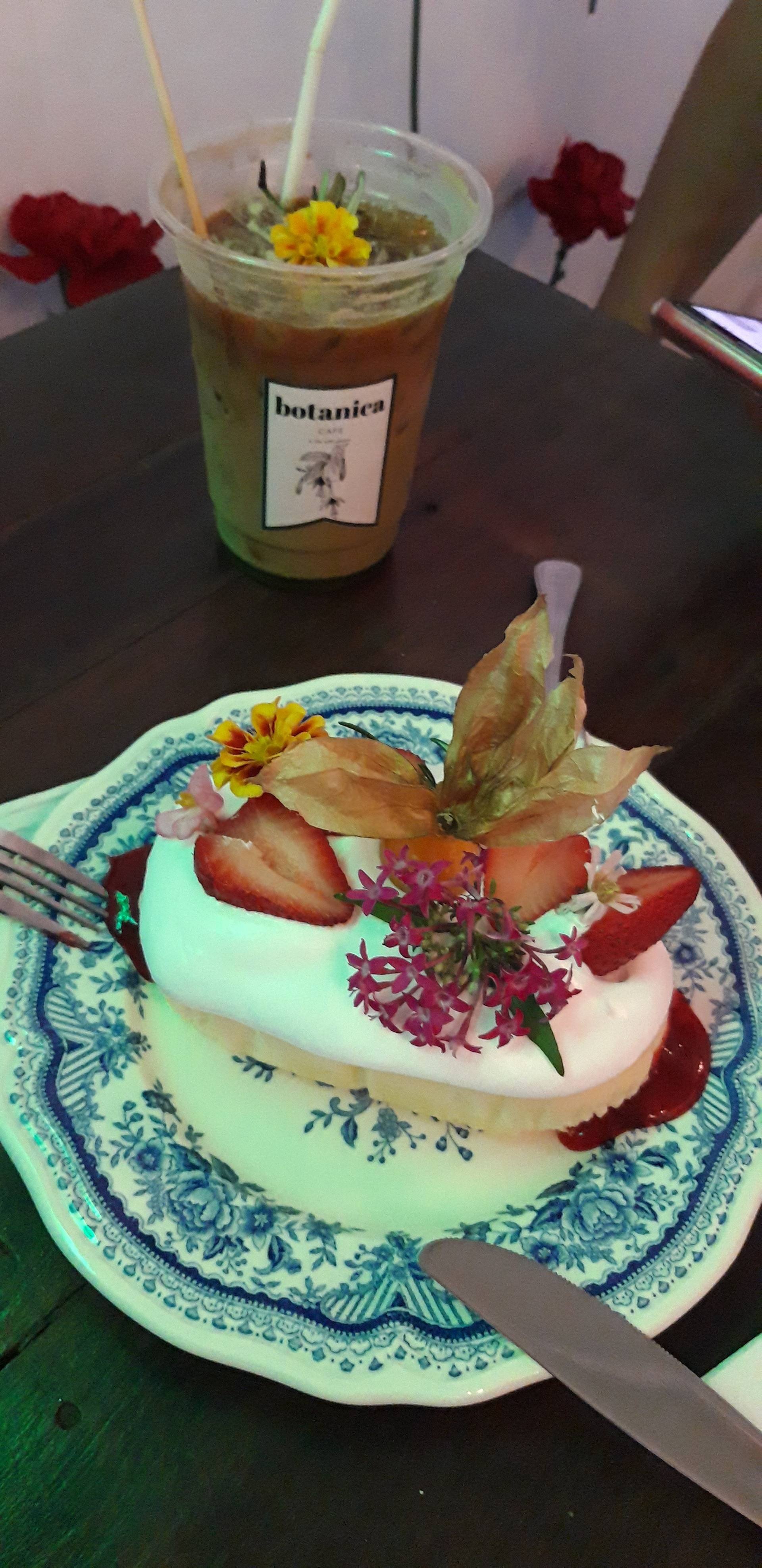 รีวิว Botanica cafe โบทานิก้า - Chic มาก