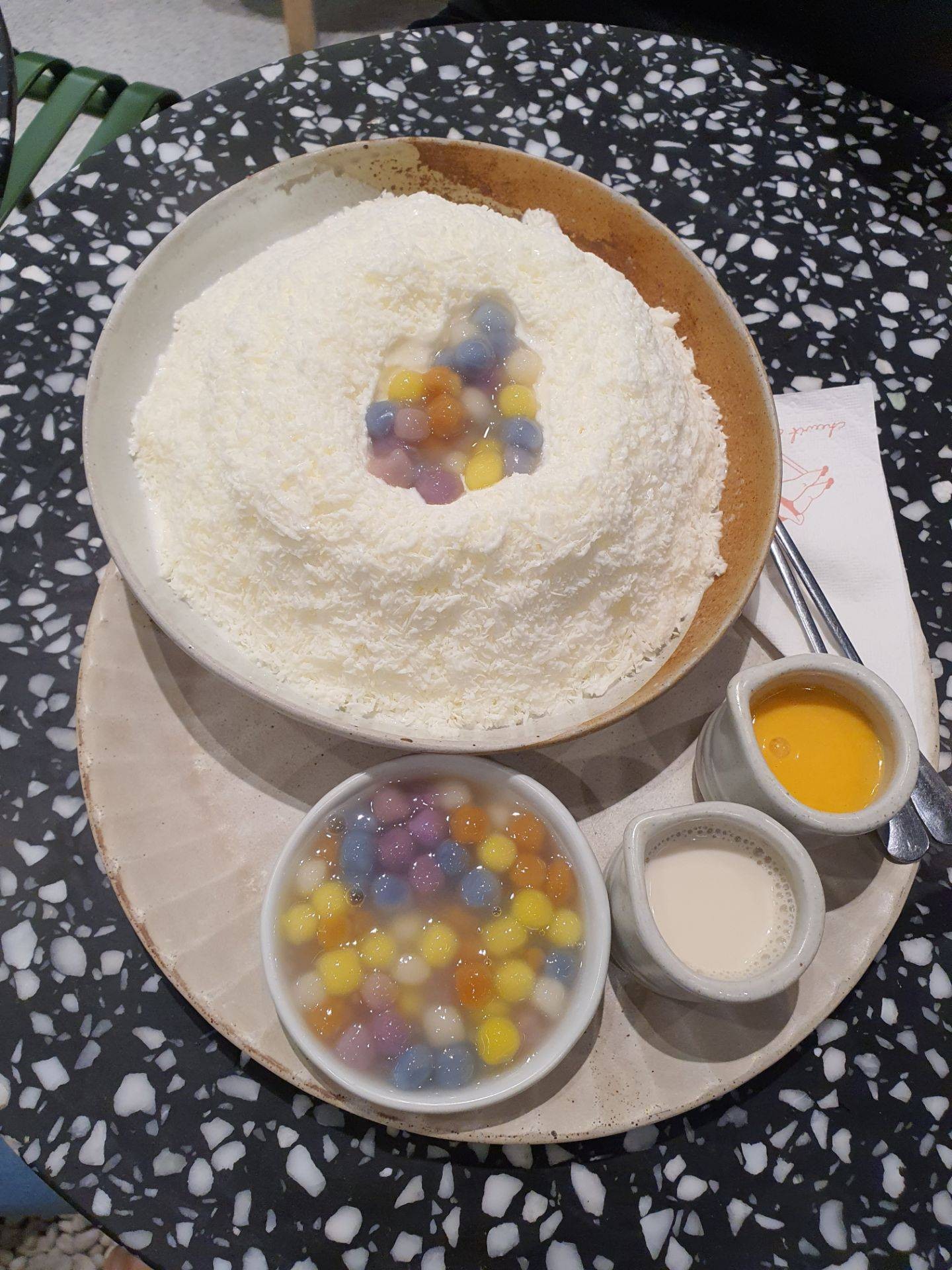 รีวิว Cheevit Cheeva ชั้น4 ฝั่งพลาซ่า - ไปกินบัวลอยให้มันจบเรื่องเถอะ