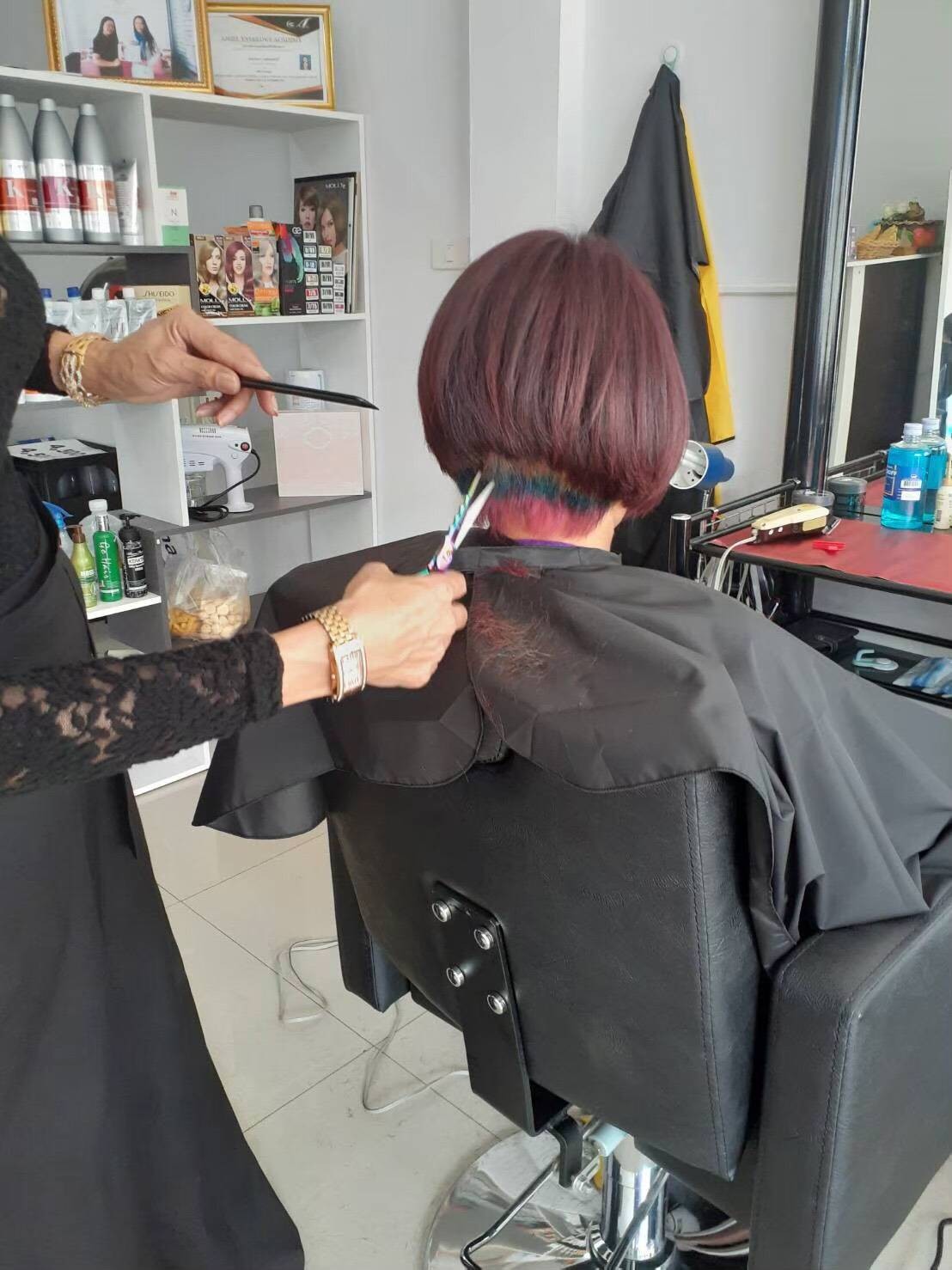 รีวิว Guarantee haircut&eye browns and waxing เชียงใหม่ ถนนสิงหราช