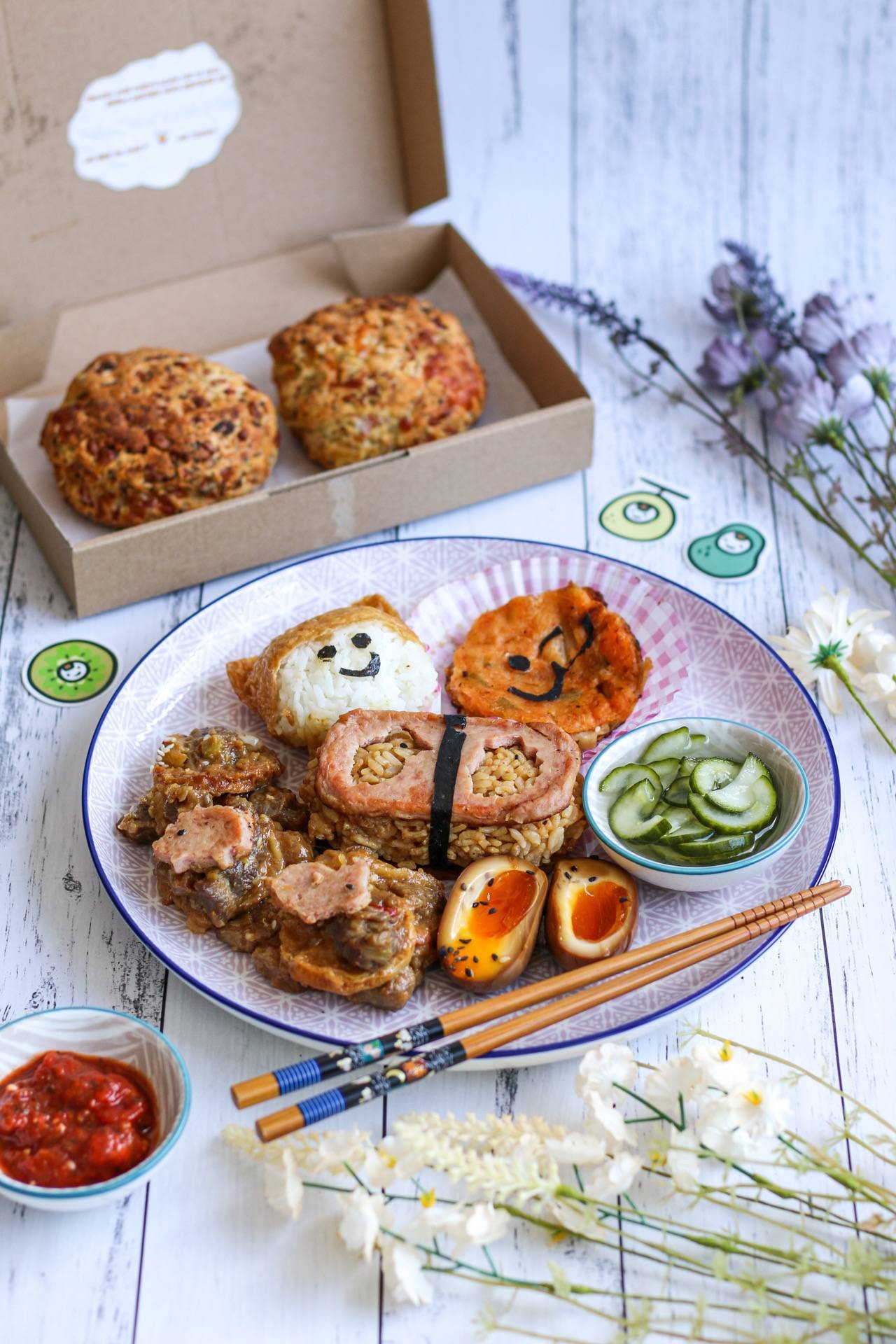 รีวิว Tedzukuri - Spam Omakase Bento Box delivered to surprise you ...