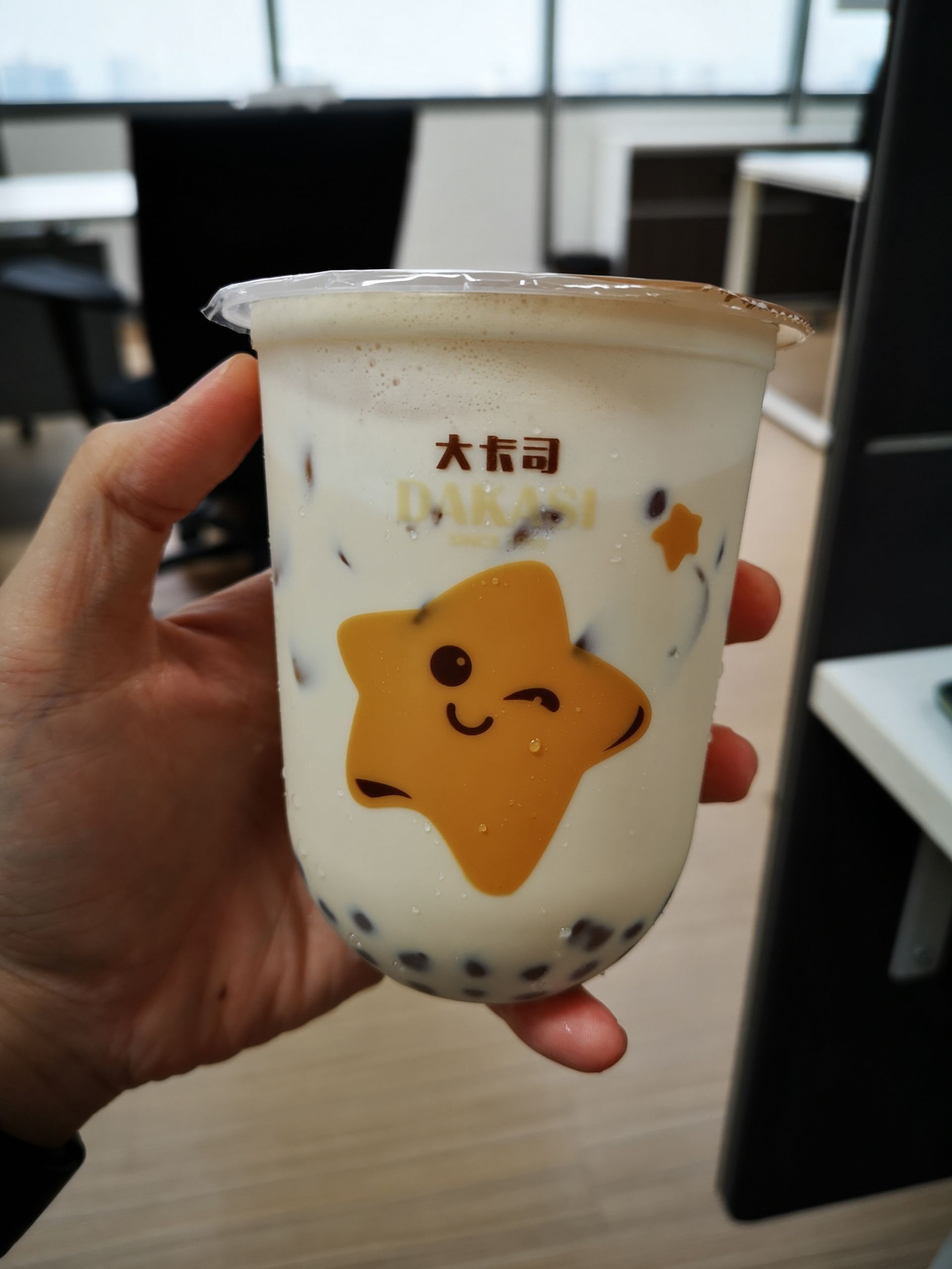 รีวิว Dakasi Tea เกตเวย์เอกมัย - ชานมเน้นๆ ไข่มุกหนึบหนับ อยากมห้มาลอง