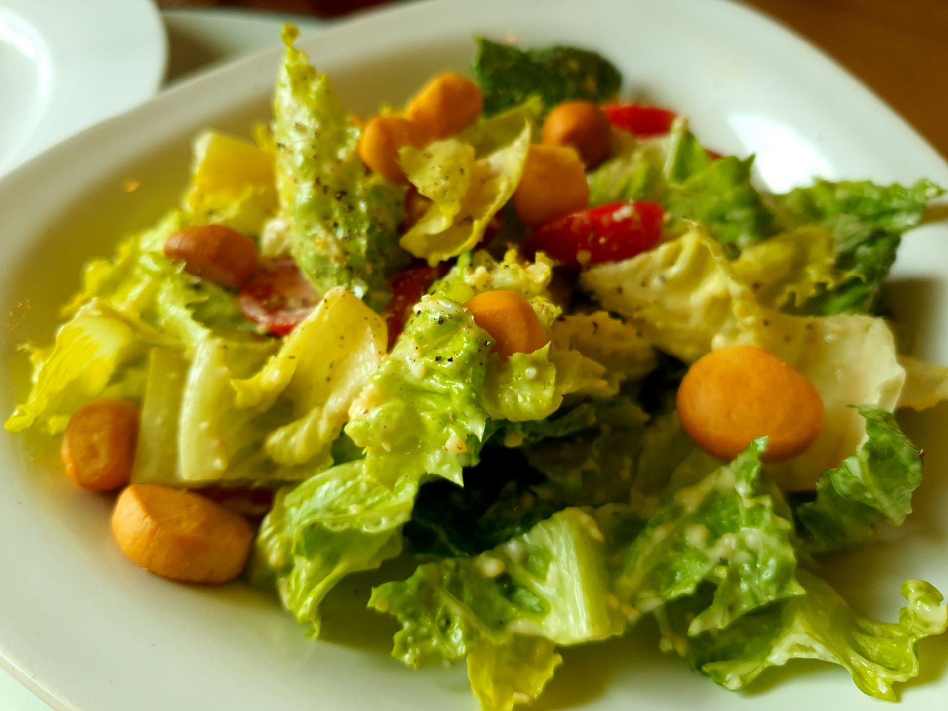 ซีซาร์สลัด • ดี ร้าน Mama made Roti by Kahava Cafe ปั๊มบางจาก เย็นอากาศ ...