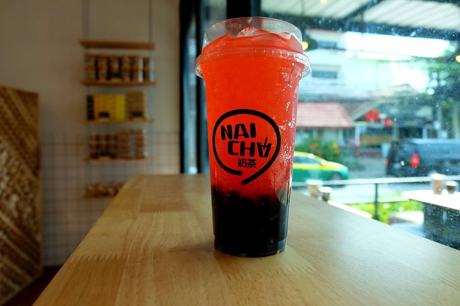 รีวิว ชานมไข่มุก Nai Cha เออร์เบิน สแควร์ - แดงมะนาวโซดา+ไข่มุก แนะนำให้ลอง