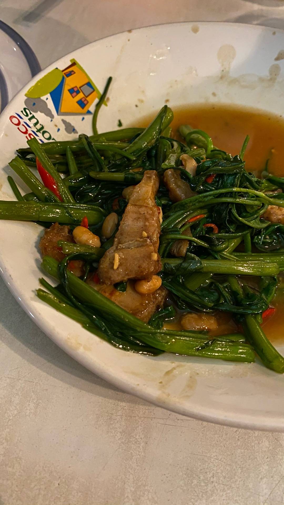 รีวิว สุขสรร - อาหารรสชาติอร่อยกลางๆ คุ้มค่า ราคาไม่แพง มี wifi มีที่ ...