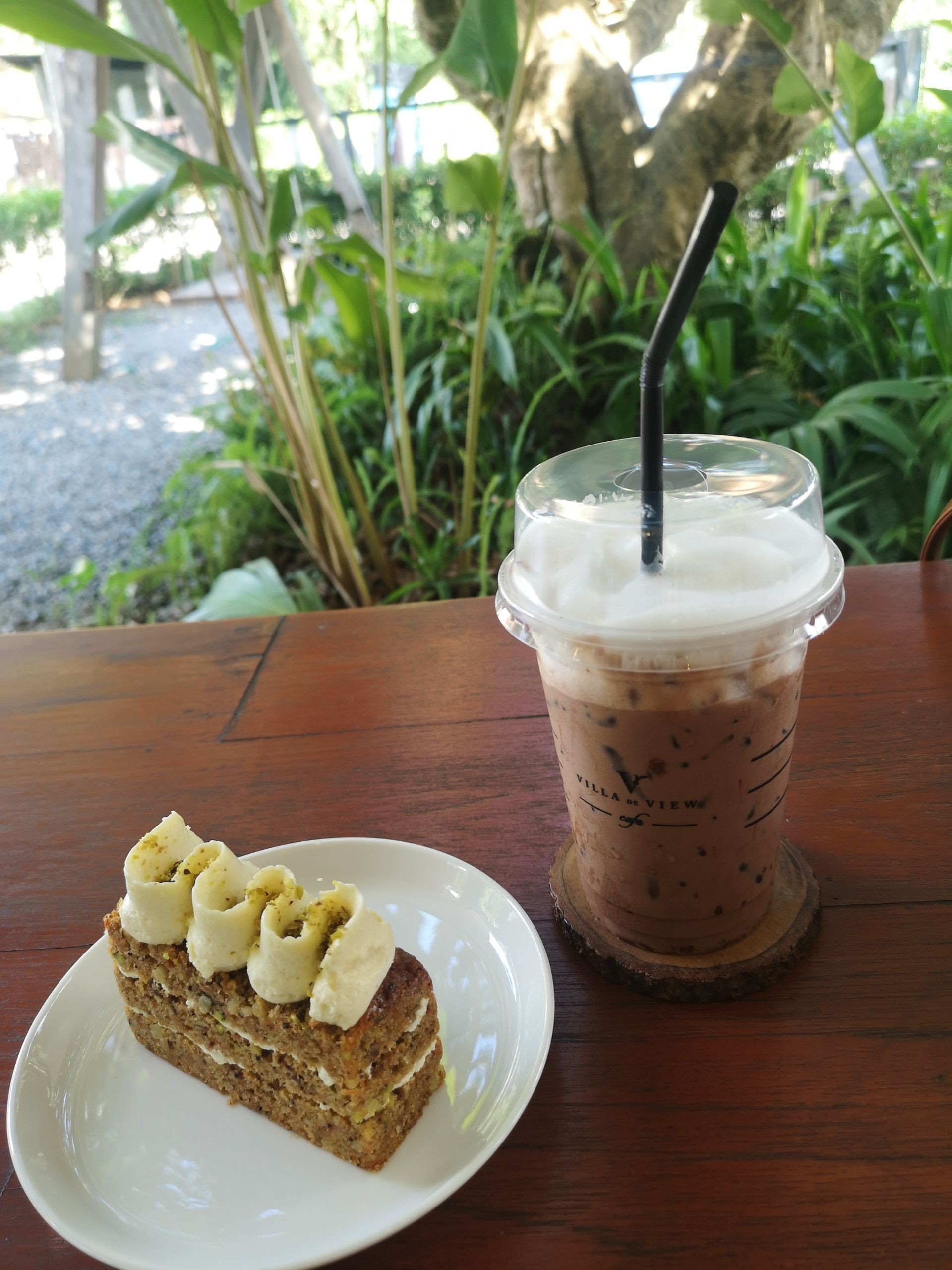 รีวิว Villa De View Café - ร้านกาแฟ+ที่พัก น่ารักในเชียงดาว