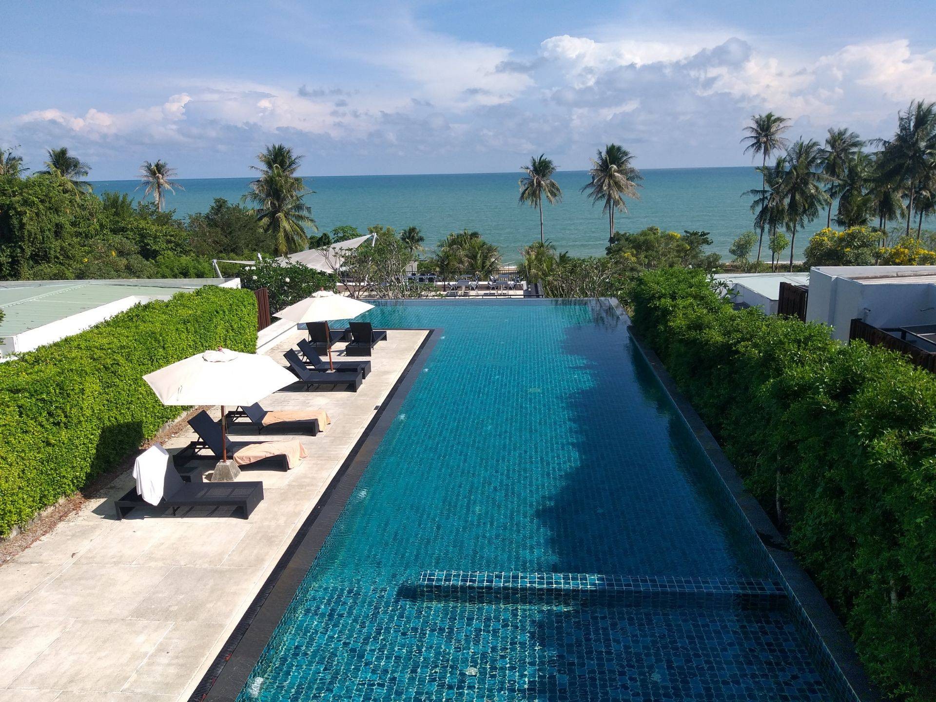 รูป SEAnery beach Resort ซีเนรี่ บีช รีสอร์ท - Wongnai