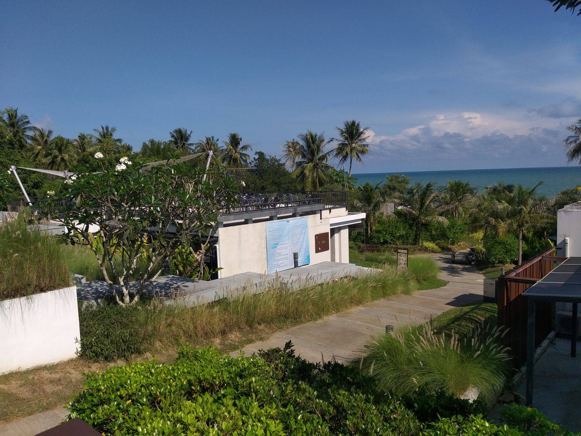 รูป SEAnery beach Resort ซีเนรี่ บีช รีสอร์ท - Wongnai