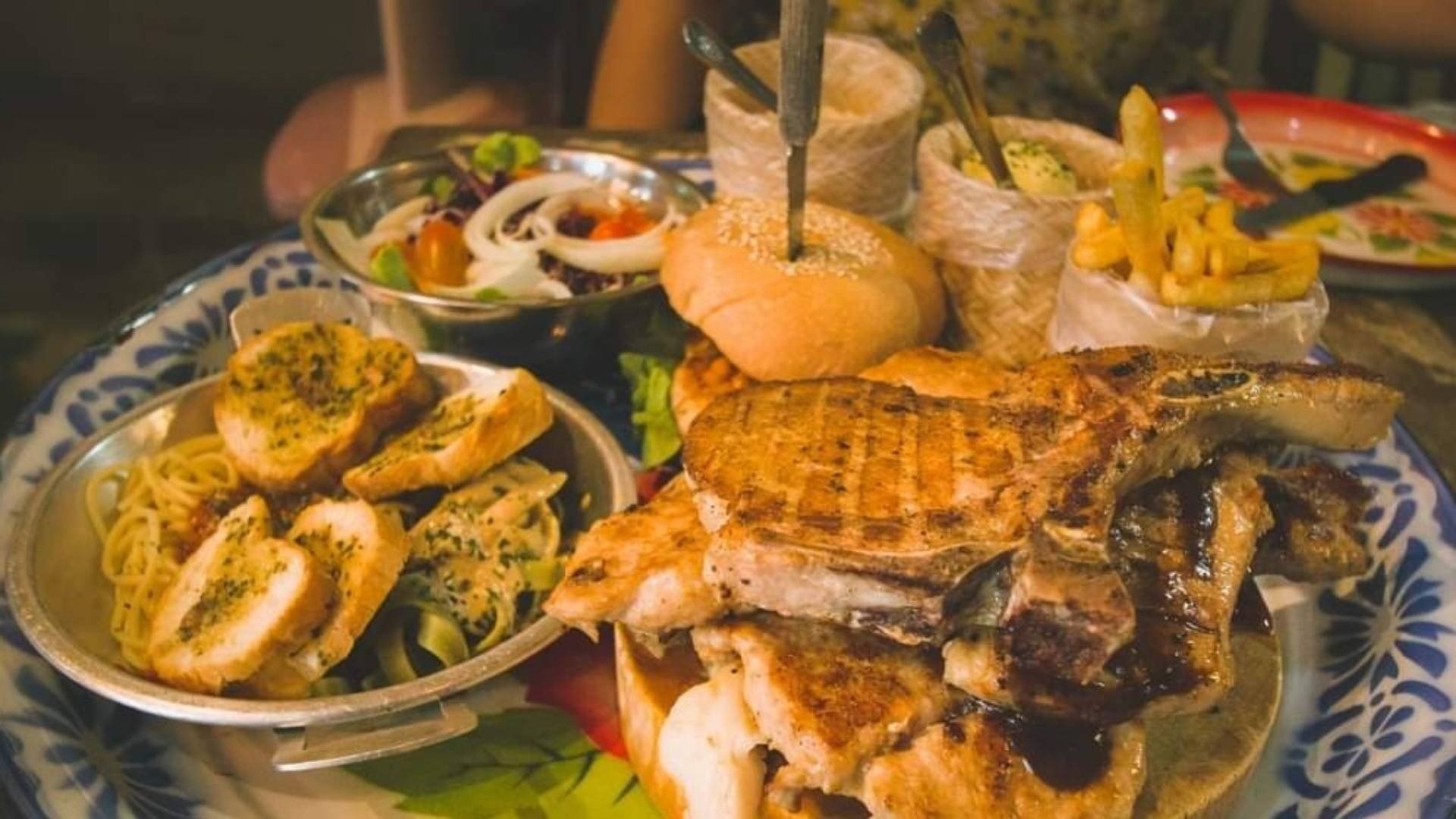 STEAKS on JOB - สั่งอาหารเดลิเวอรี | Wongnai x LINE MAN