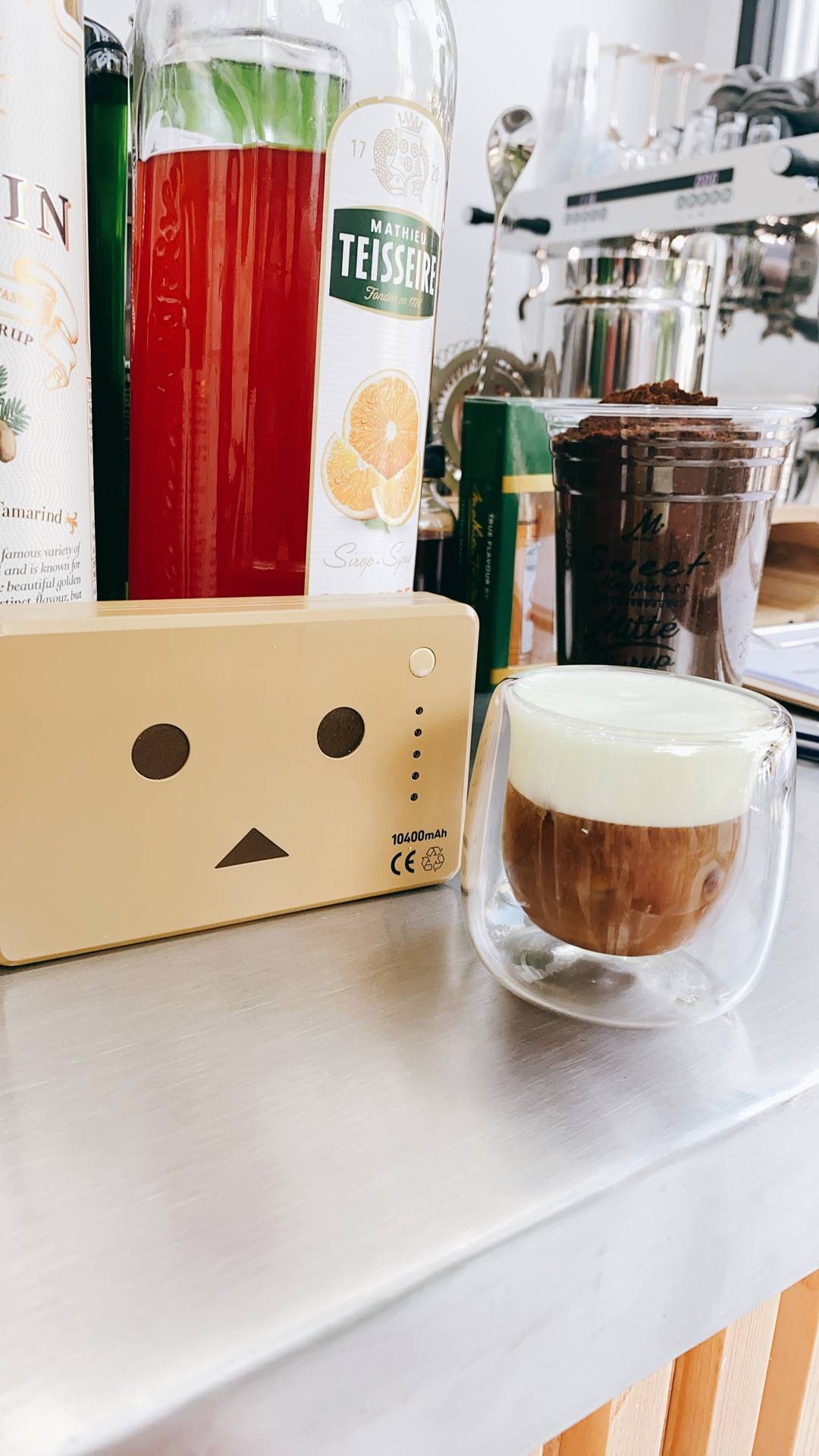 รีวิว NANAMI CAFE Sanphawut - นานามิ Nanami ร้านกาแฟมินิมอล รสชาติดี ...