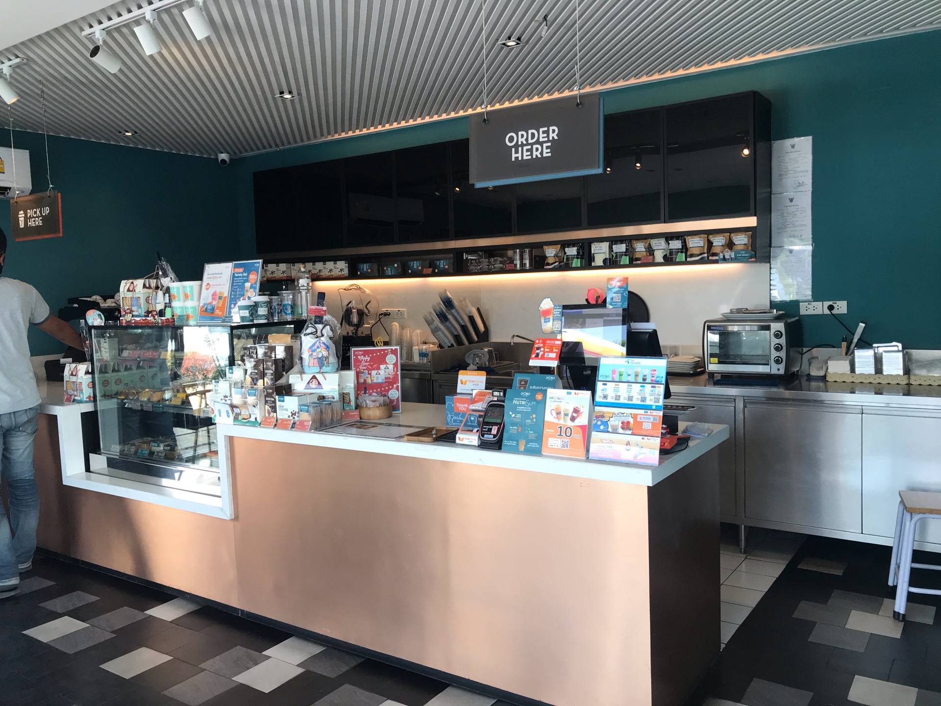 รีวิว D’oro Coffee Shell ราชพฤกษ์ - คาเฟ่ที่แวะได้สะดวก และมีโปรบ่อย ...