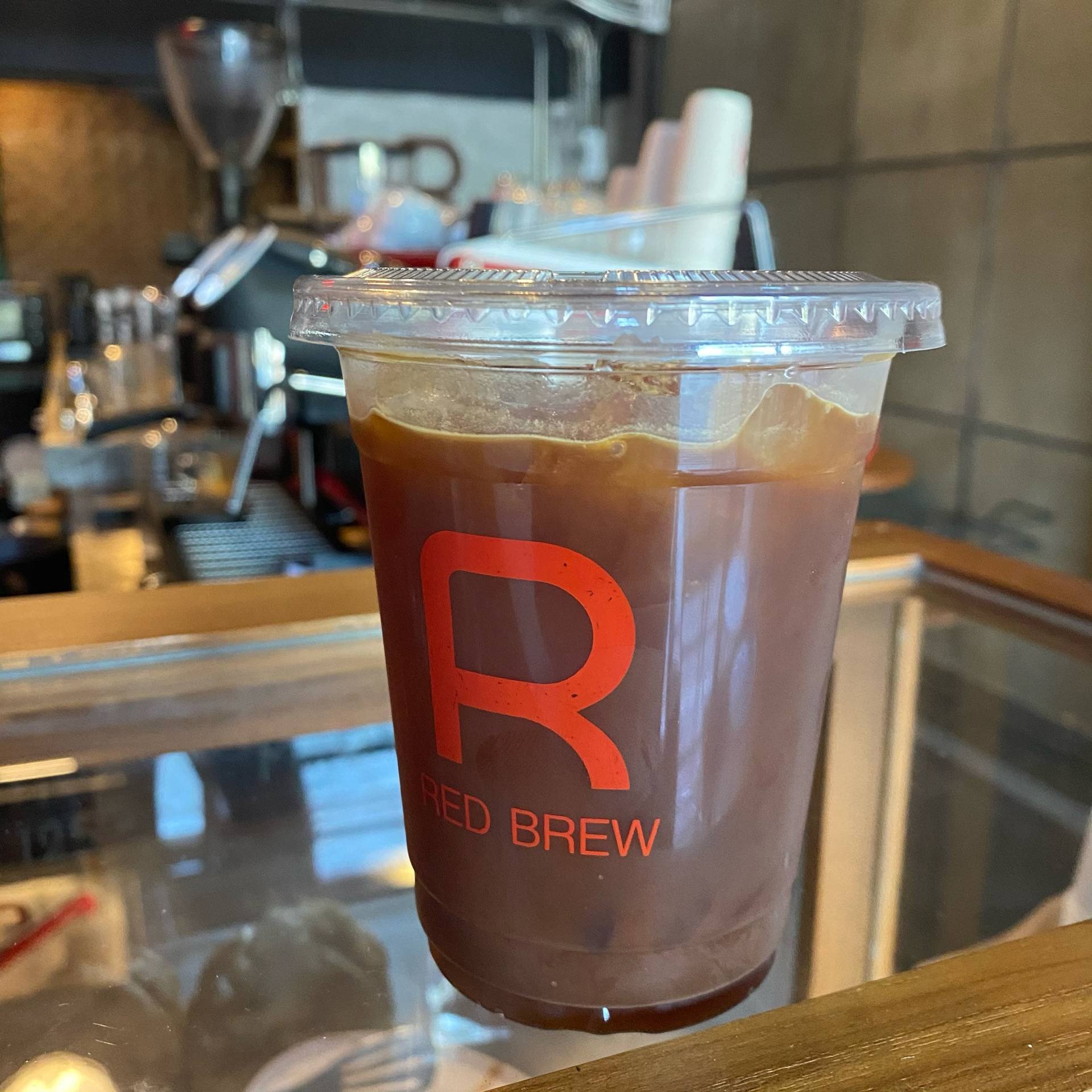 รีวิว Red Brew แบริ่ง - อีก 1 ร้านกาแฟดีๆย่านแบริ่ง บางนาครับ - Wongnai