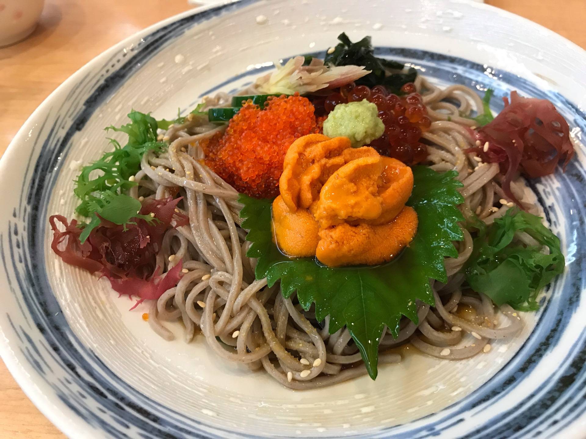 Soba top ไข่สามอย่าง ร้าน Hanaya