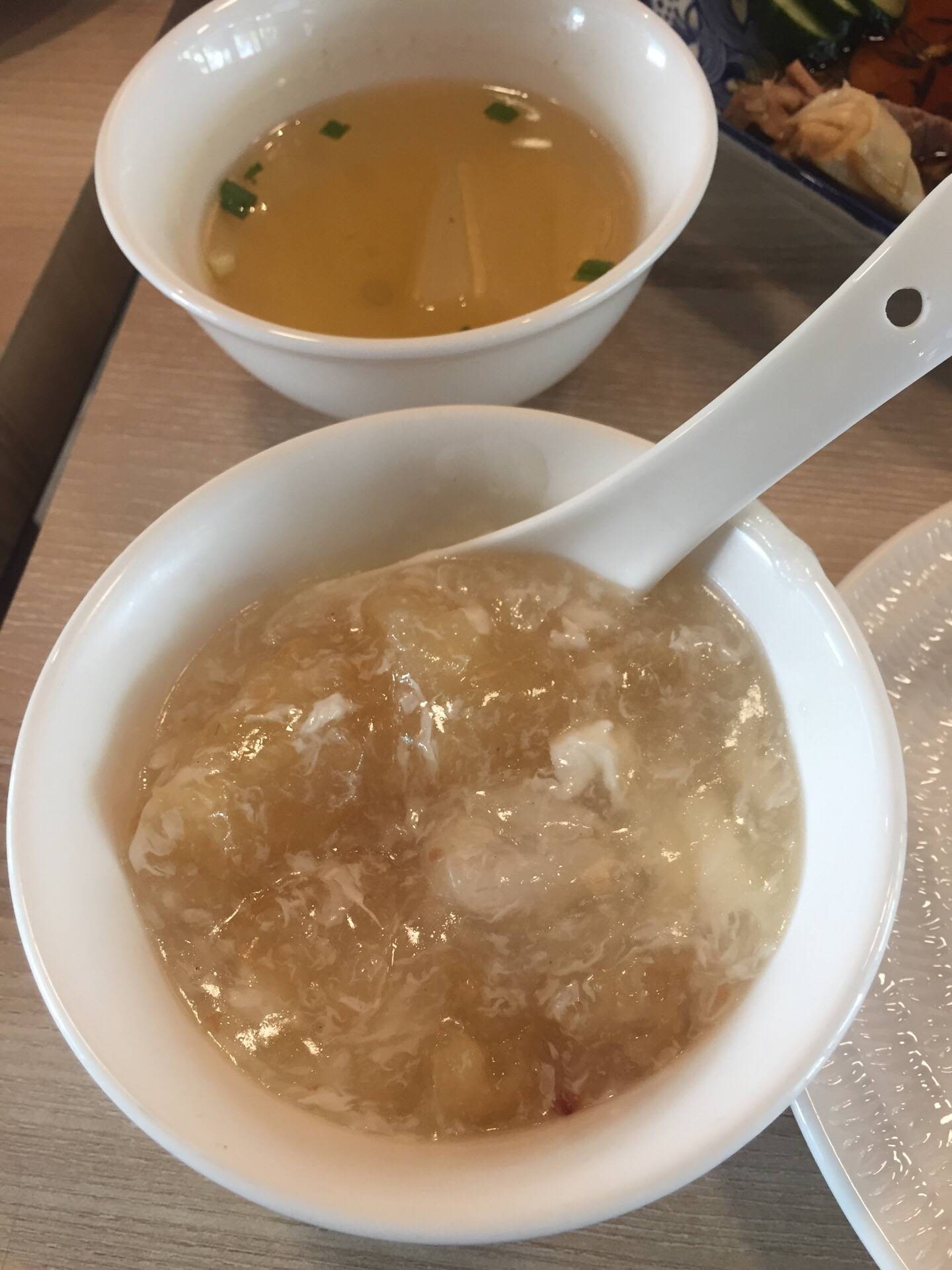 กระเพาะปลาน้ำขาว • อร่อย ร้าน ข้าวมันไก่เบตง จางเจียหยี 張家餘 (Baytong ...