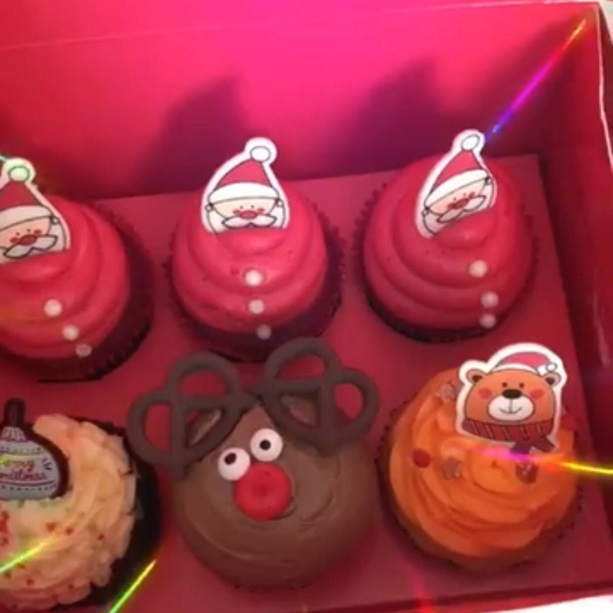 รีวิว Secret Recipe เดอะ พาซิโอ้ ลาดกระบัง - ChristMass CupCake🥰 - Wongnai