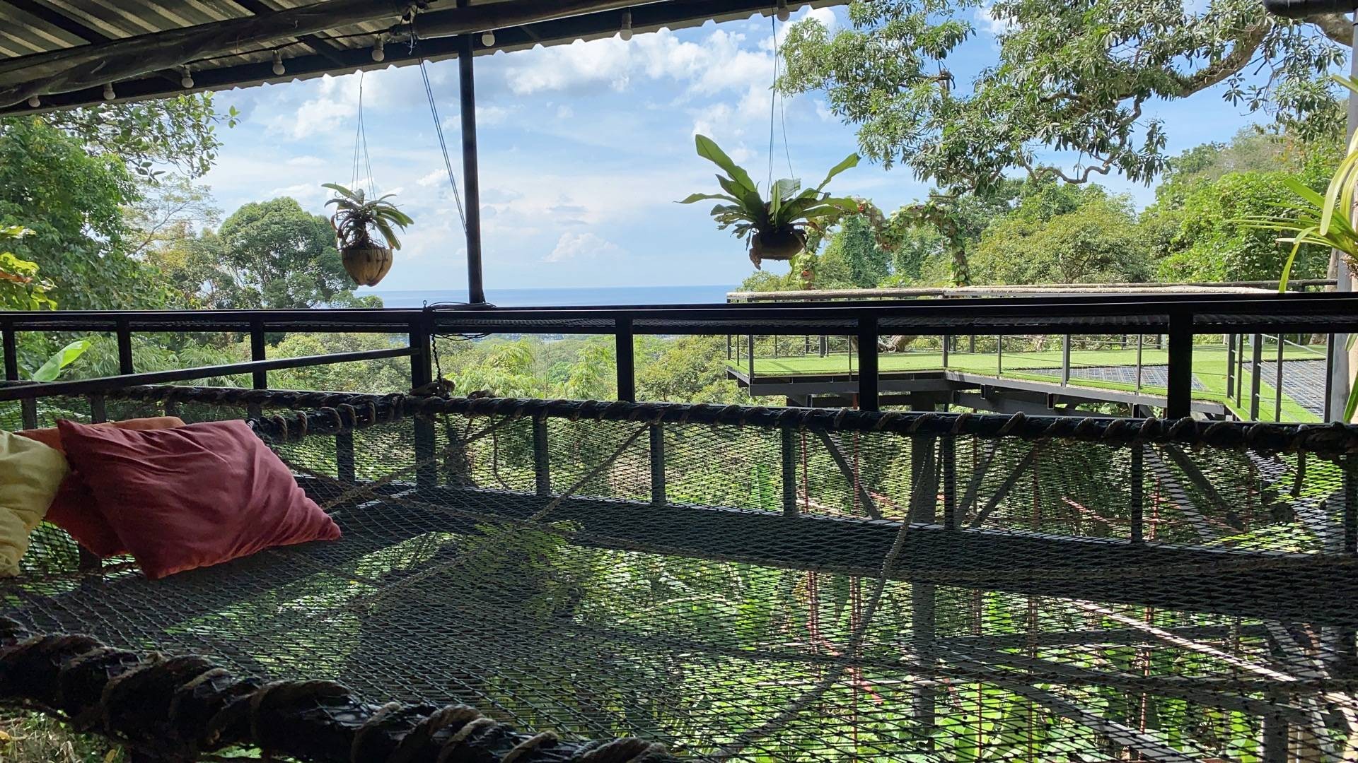 ร้าน The Hill Bar & Restaurant View Point Sunset | รีวิวร้านอาหาร