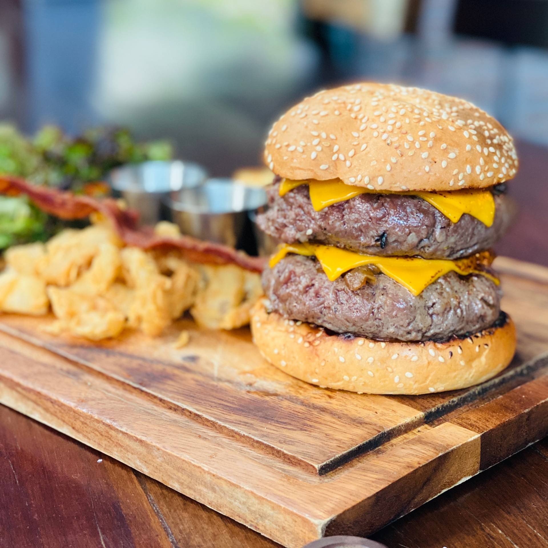 [รีวิว] ร้าน Chopkeeper Butcher & Tap พัฒนาการ | เมนูแนะนำ รูปภาพ ราคา