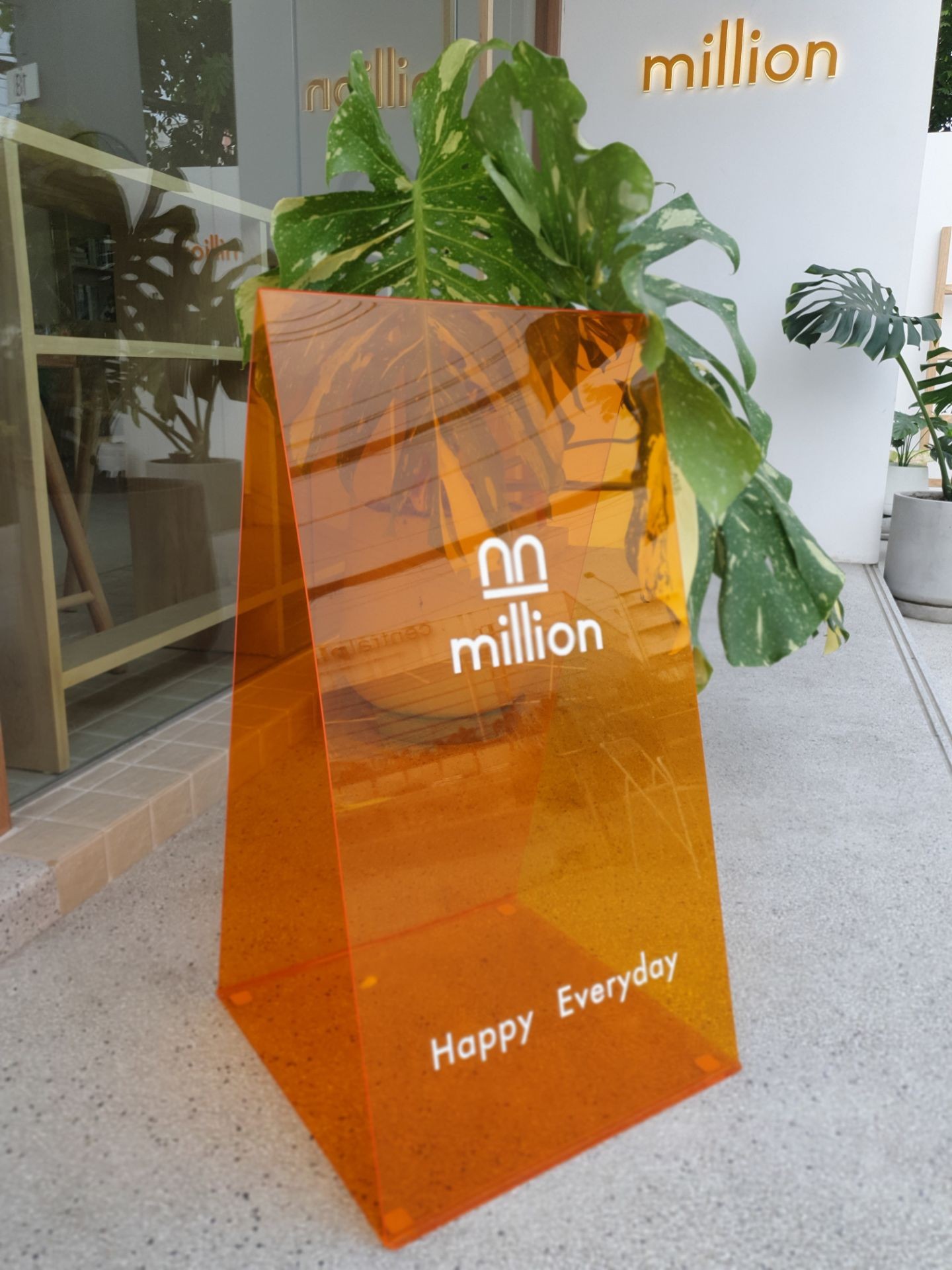 รีวิว million - Million Cafe คาเฟ่น่ารัก