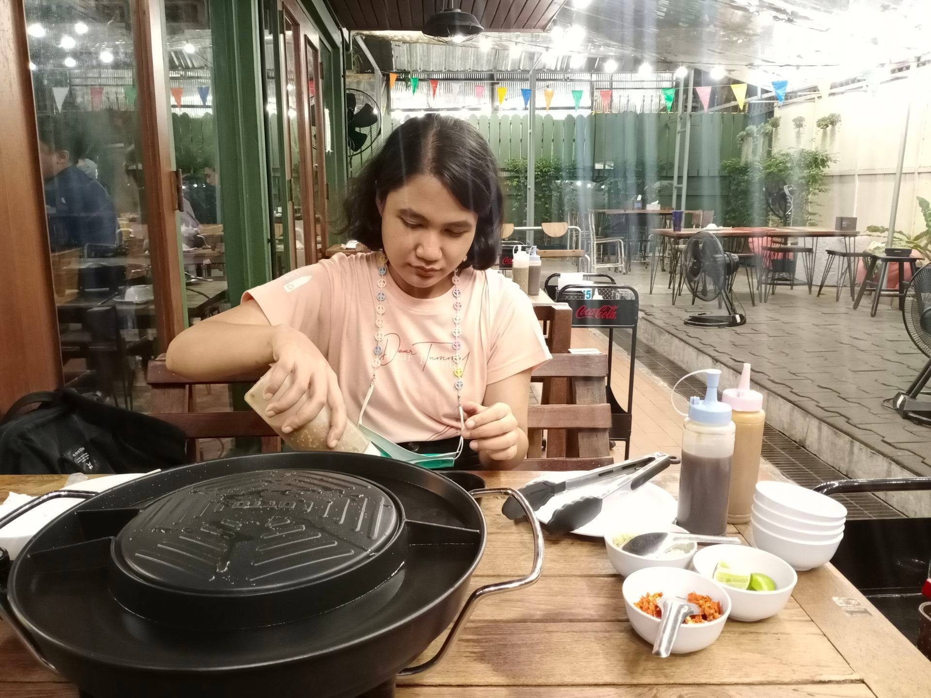 รูป จอมพล หมูกระทะ