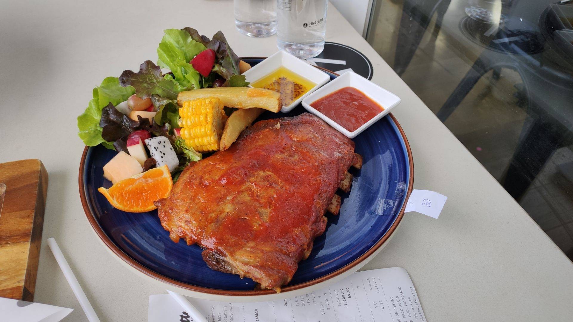 รีวิว Pino Latte Resort & Cafe - บรรยากาศดีมาก รสชาตอาหารดีบางอย่าง ...