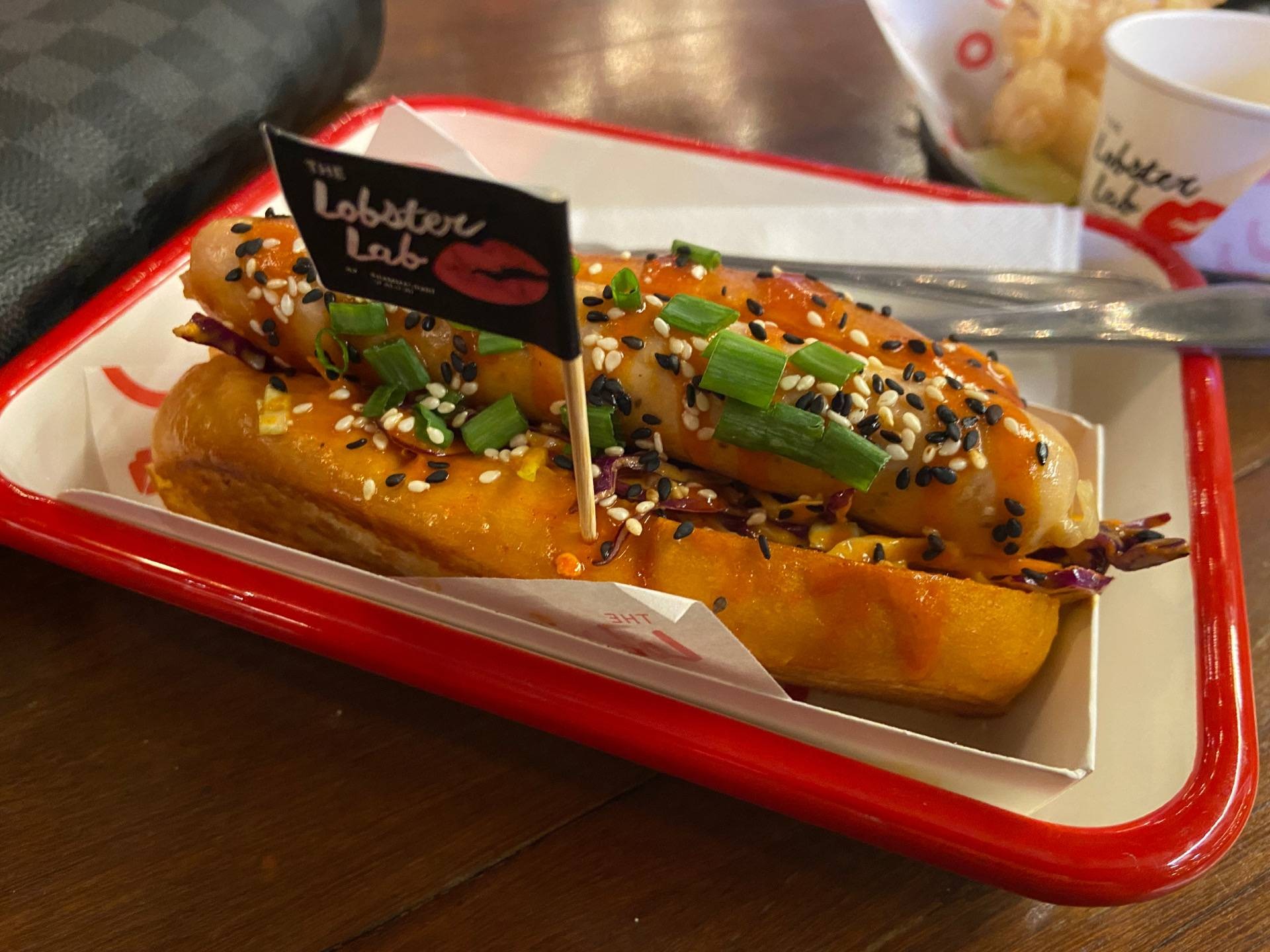 รีวิว Lobster Lab Thonglor 17 - ร้านของอร่อยใน the commons - Wongnai