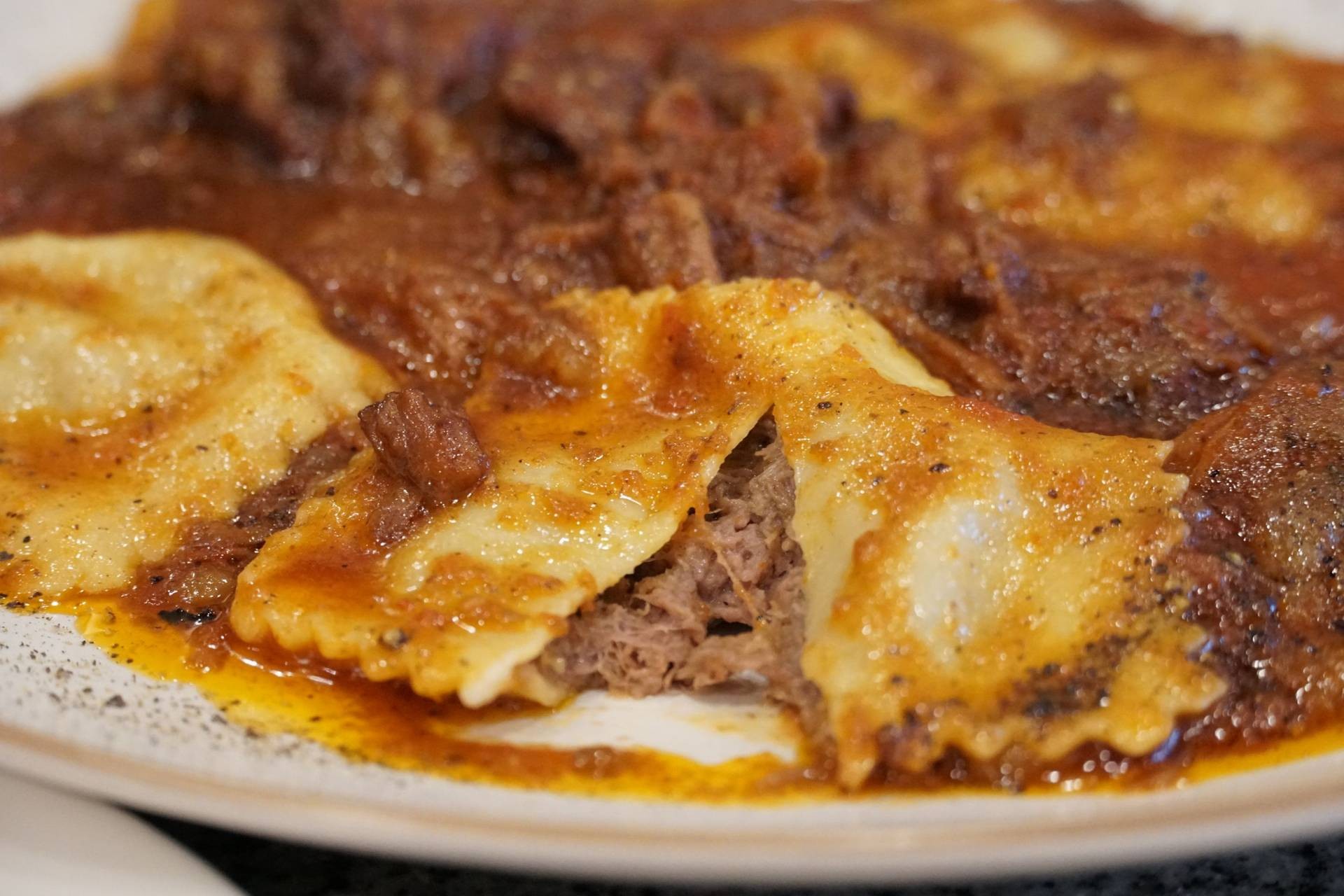 Ravioli Ox Tongue with Ragu Beef Sauce ร้าน OO PASTA - Wongnai