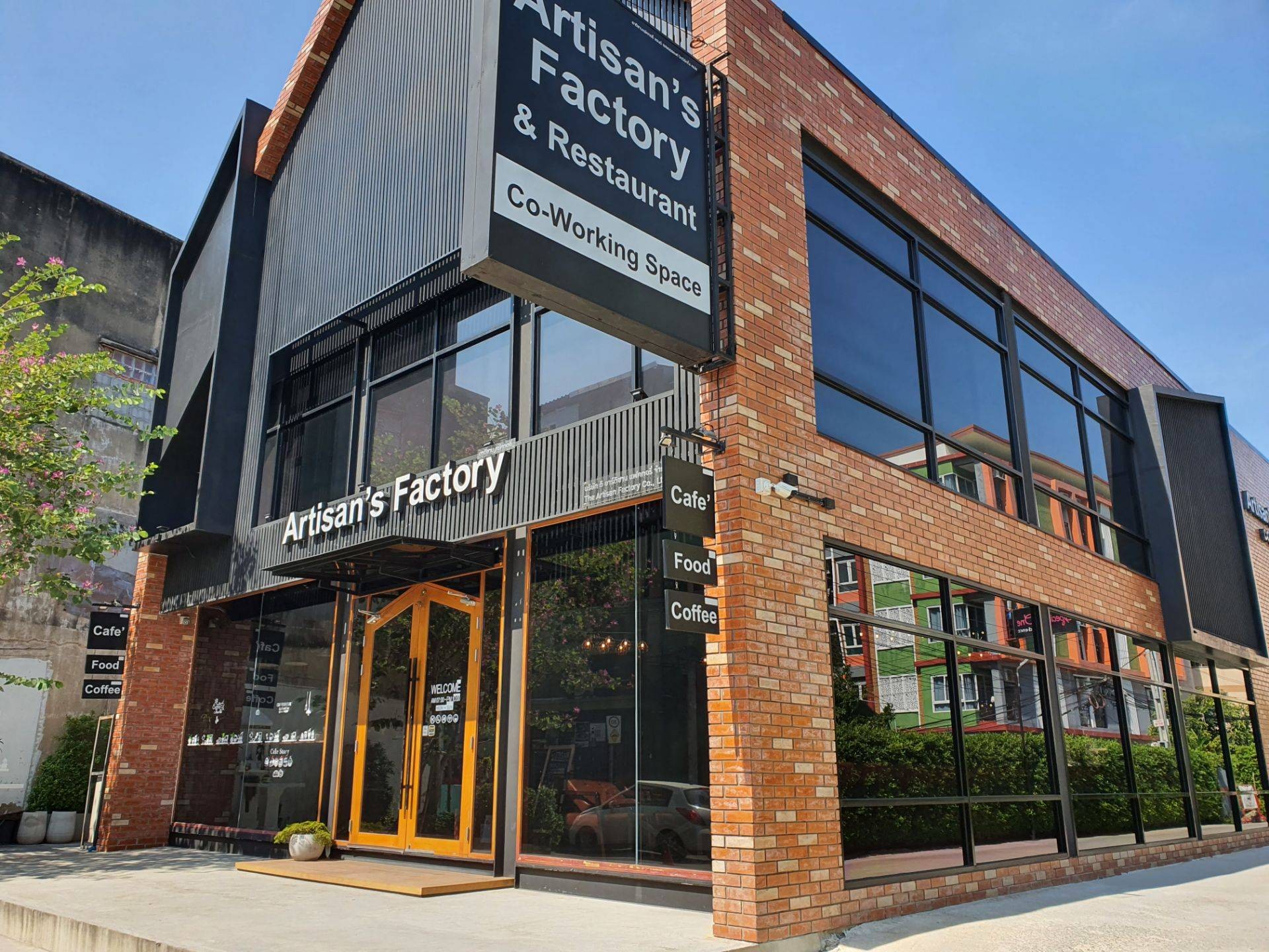 รีวิว Artisan's factory Cafe' & Restaurant ห้วยขวาง - ร้านสวยมาก เหมาะ ...