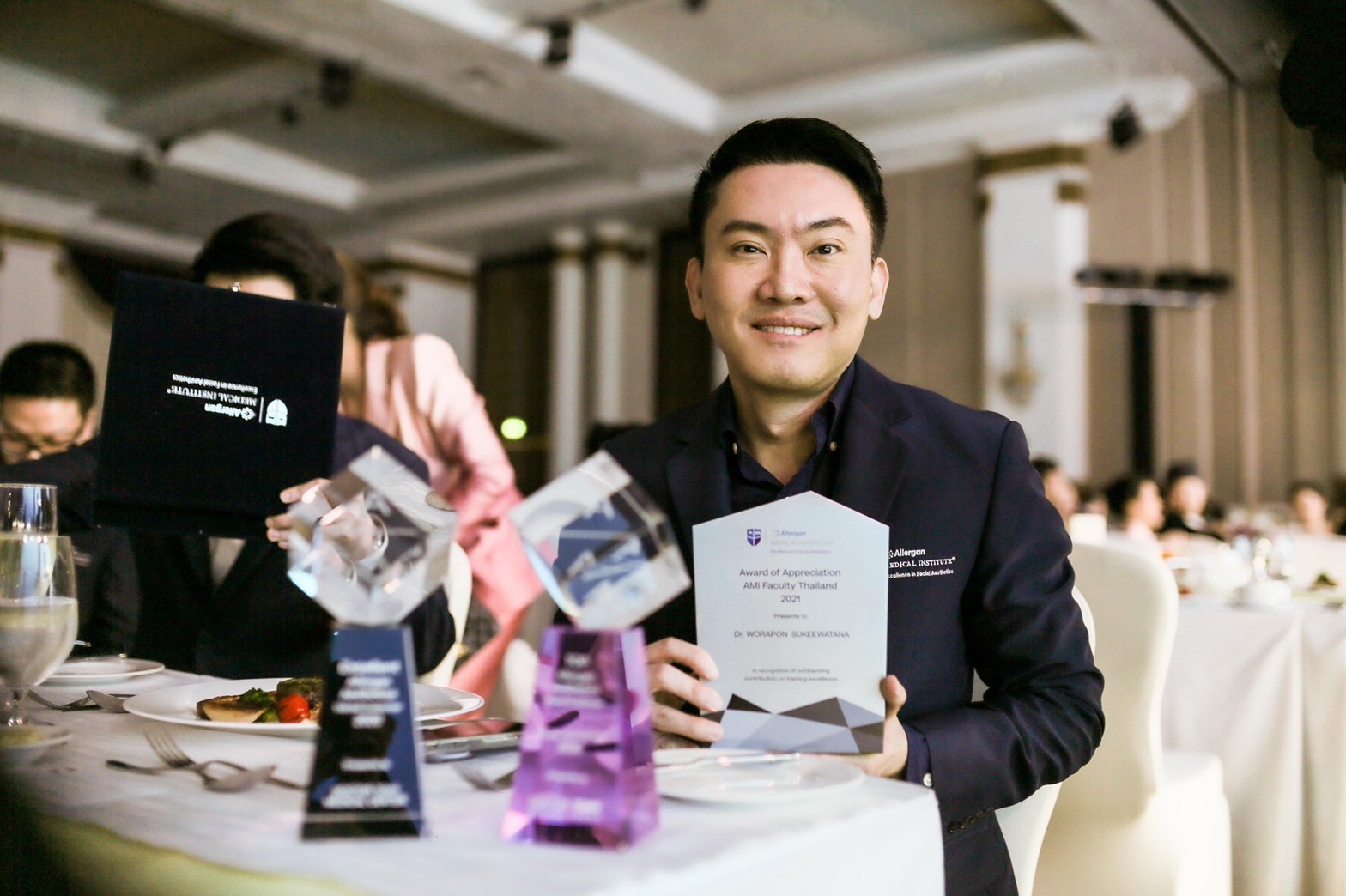 เปิดคลินิก Doctor Tony กับรางวัลยอดใช้สารเติมเต็มสูงสุดปี 2020