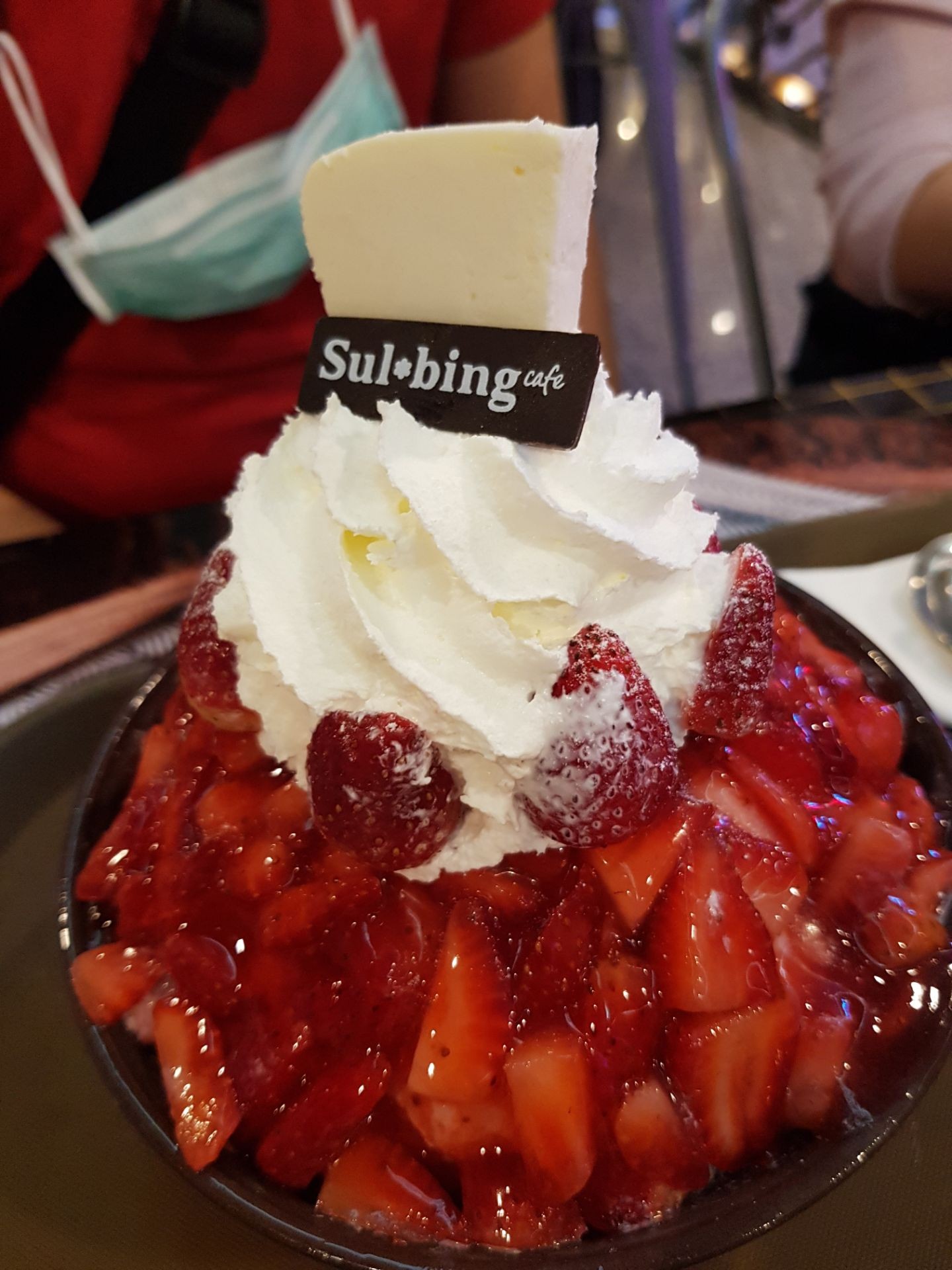 Strawberry ร้าน Sulbing Korean Dessert Cafe สุขุมวิทพลาซ่า โคเรียนทาวน์