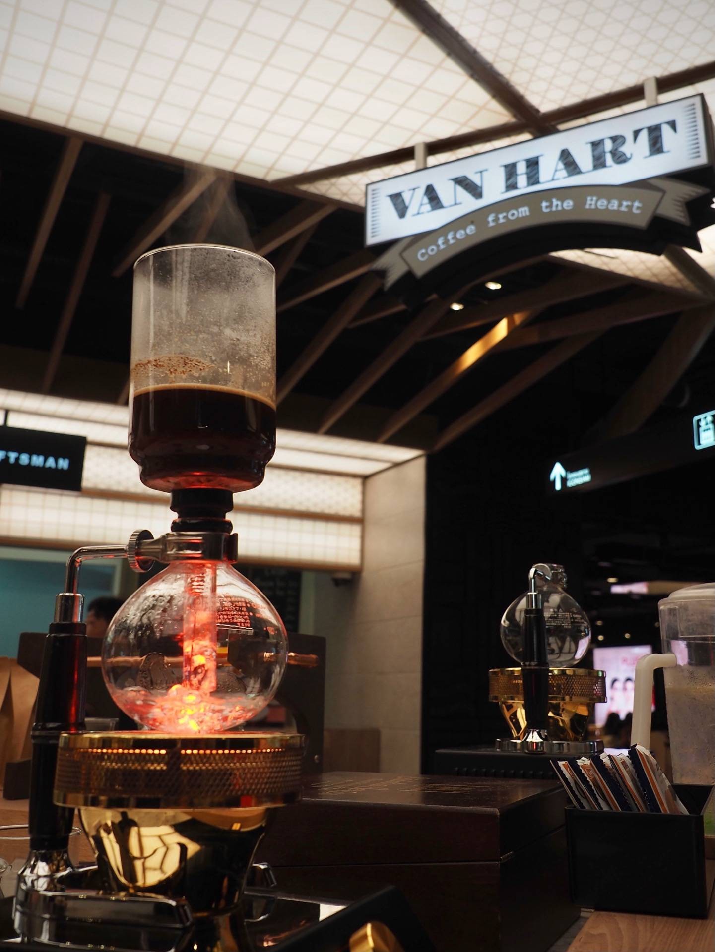 รีวิว Van Hart Coffee Siam Takashimaya - กาแฟออร์แกนิค ร้านโปรด