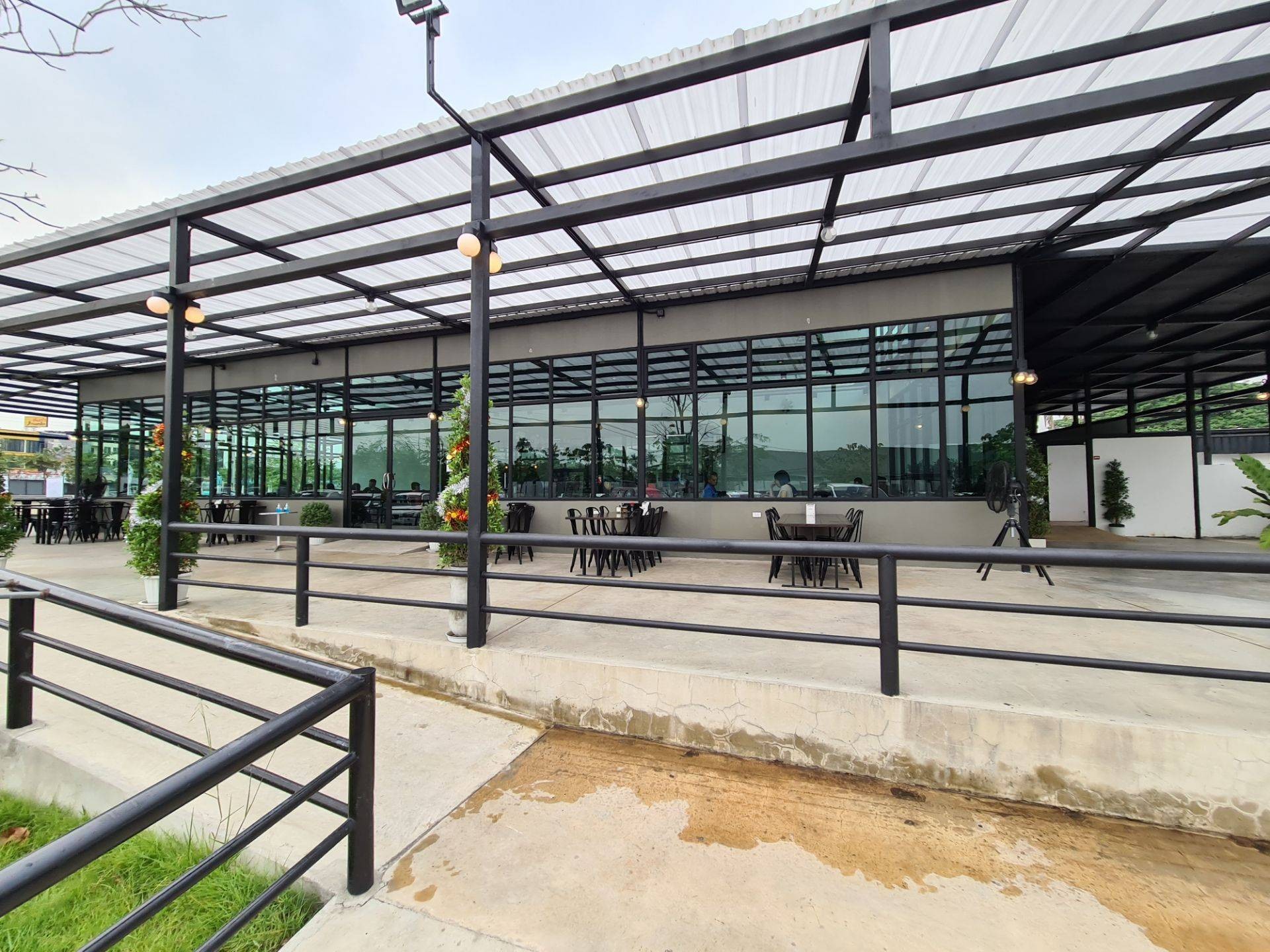 รูป รสดีเด็ด MEAT WAREHOUSE ถนนพรานนก-พุทธมณฑลสาย4 - Wongnai