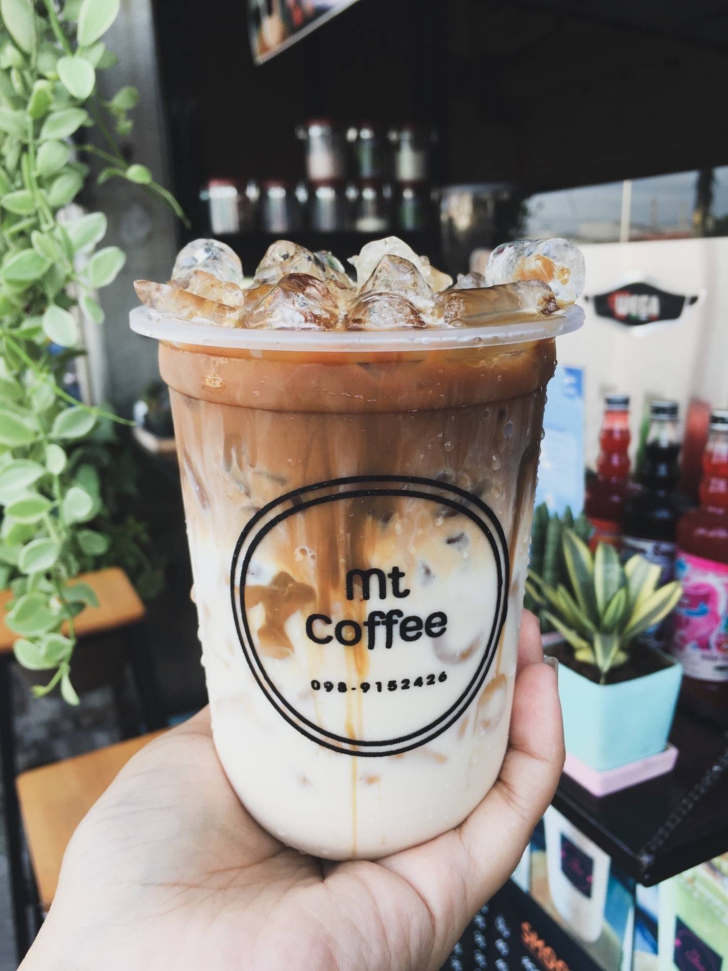 Mt Coffee กาแฟสดปากทางท่าจีน - สั่งอาหารเดลิเวอรี | Wongnai x LINE MAN