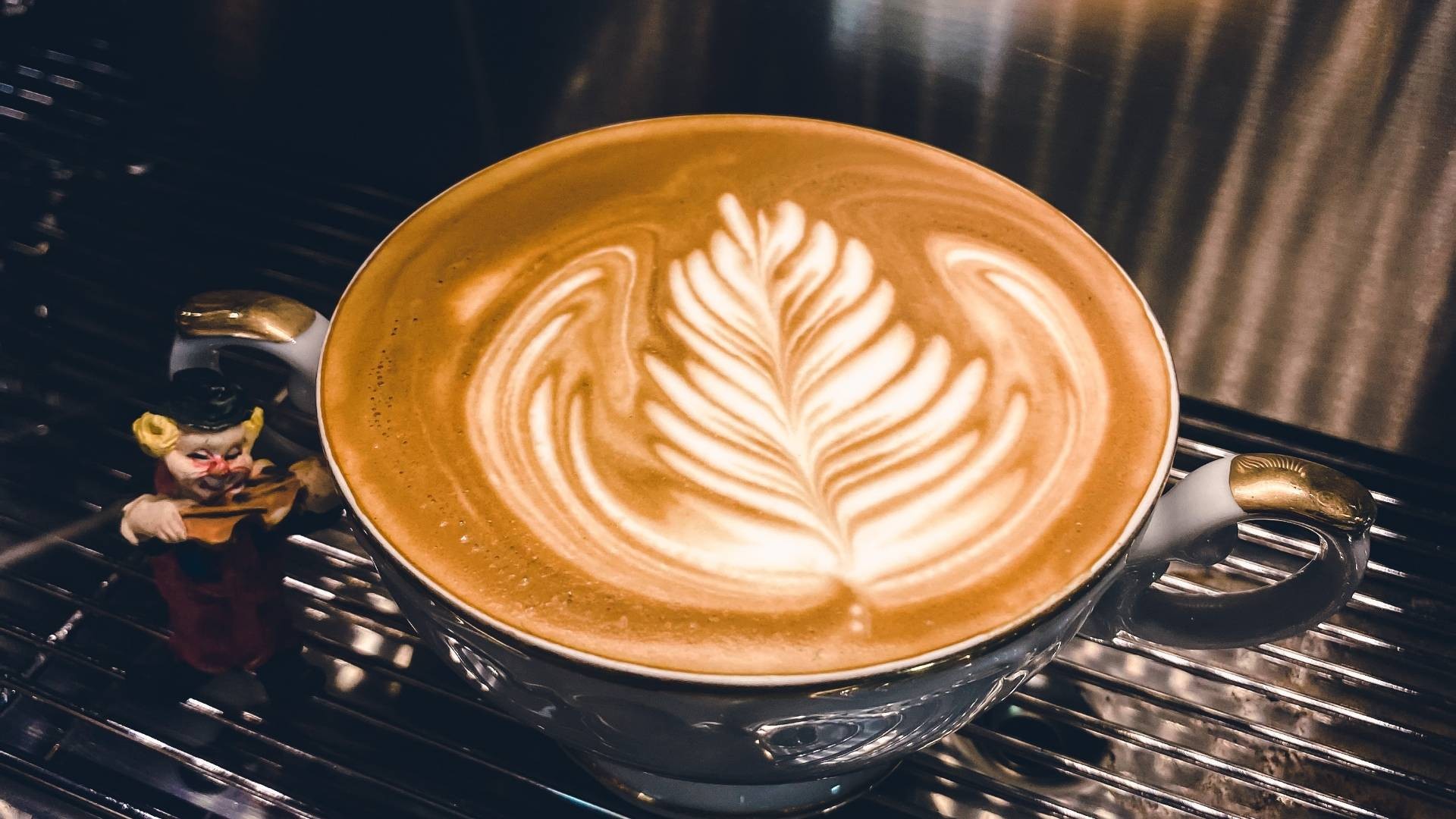 GROUND UP COFFEE - สั่งอาหารเดลิเวอรี | Wongnai x LINE MAN