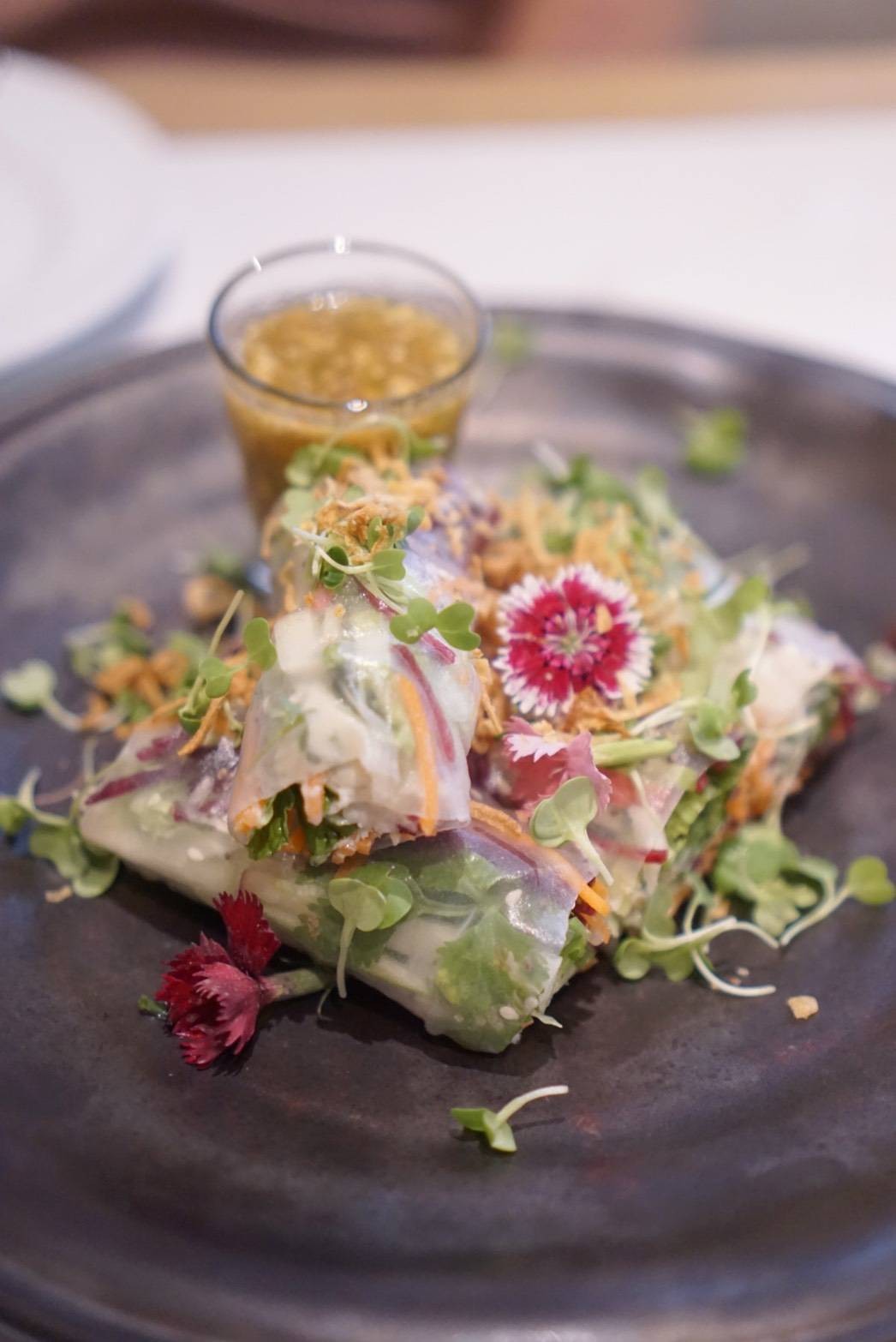 ปอเปี๊ยะสดครีมชีสปูโรล THAI FRESH CREAM CHEESE SPRING ROLLS WITH CRAB ...