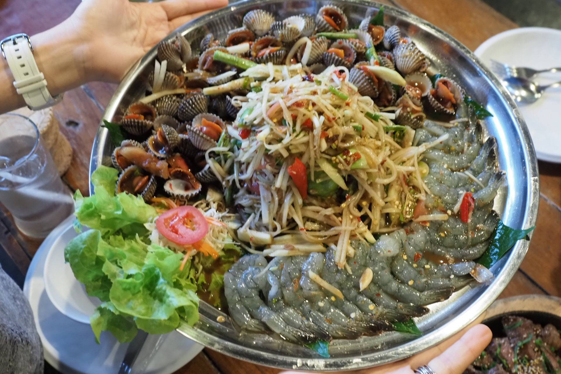 รีวิว ส้มตำฮัลโหลโซลาว Hello Solao - มื้อง่ายๆ ในเชียงใหม่