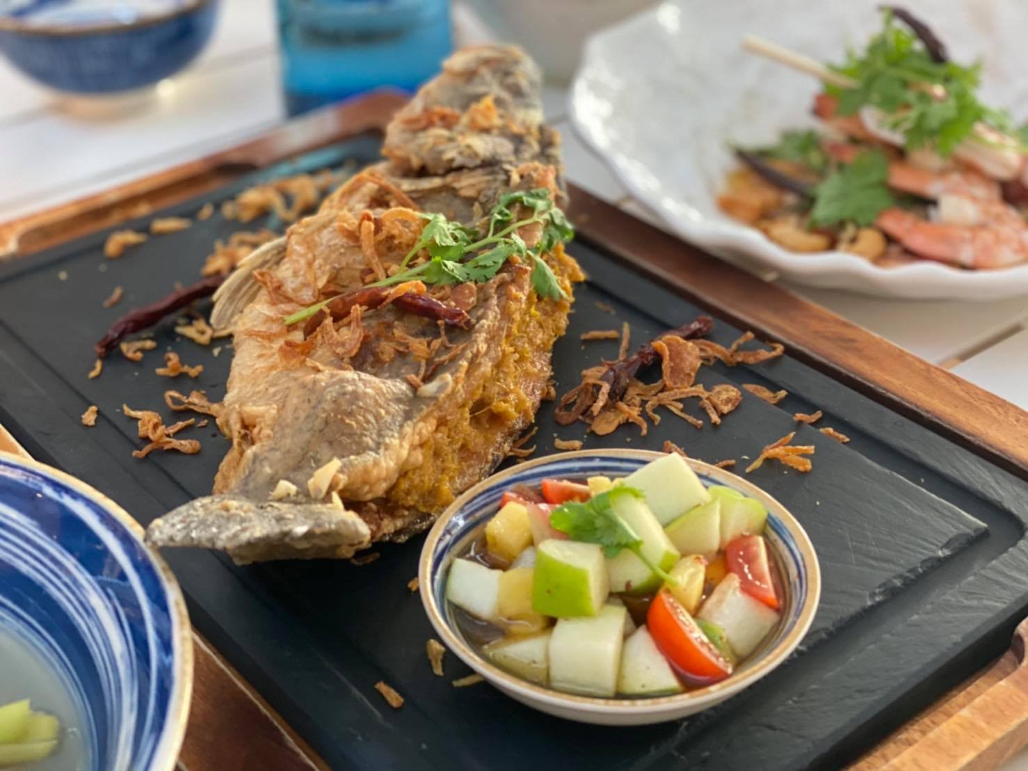 รีวิว Shimmer Beachfront Restaurant - ร้านอาหารสไตล์หรู ติดหาดกมลา