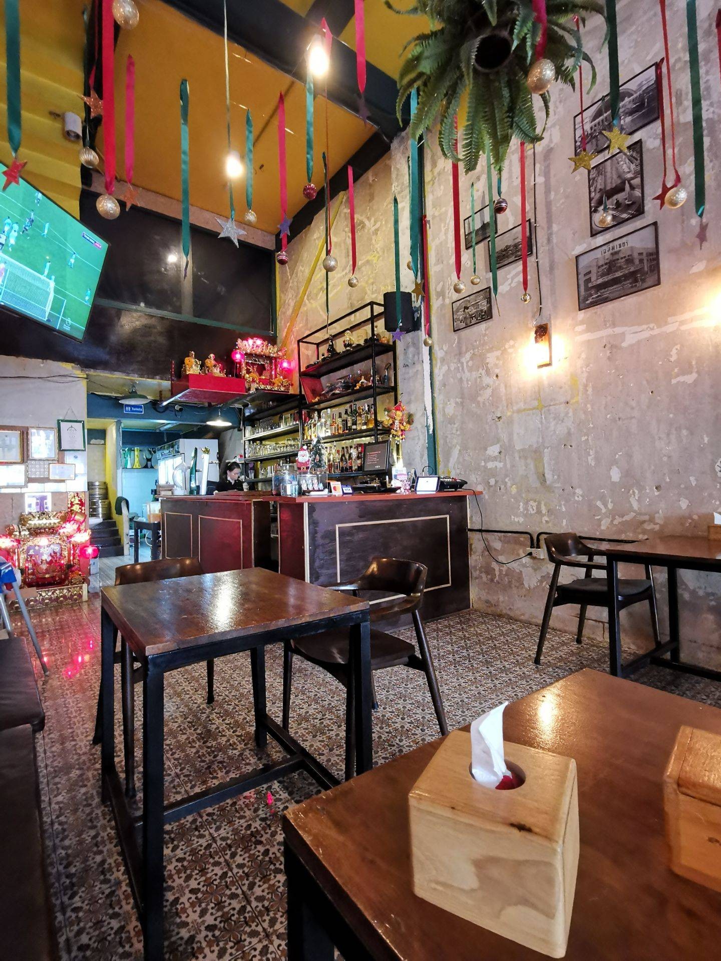 รีวิว Palate Bar ถนนเจริญกรุง บางรัก - อาหารอร่อย บรรยากาศดี