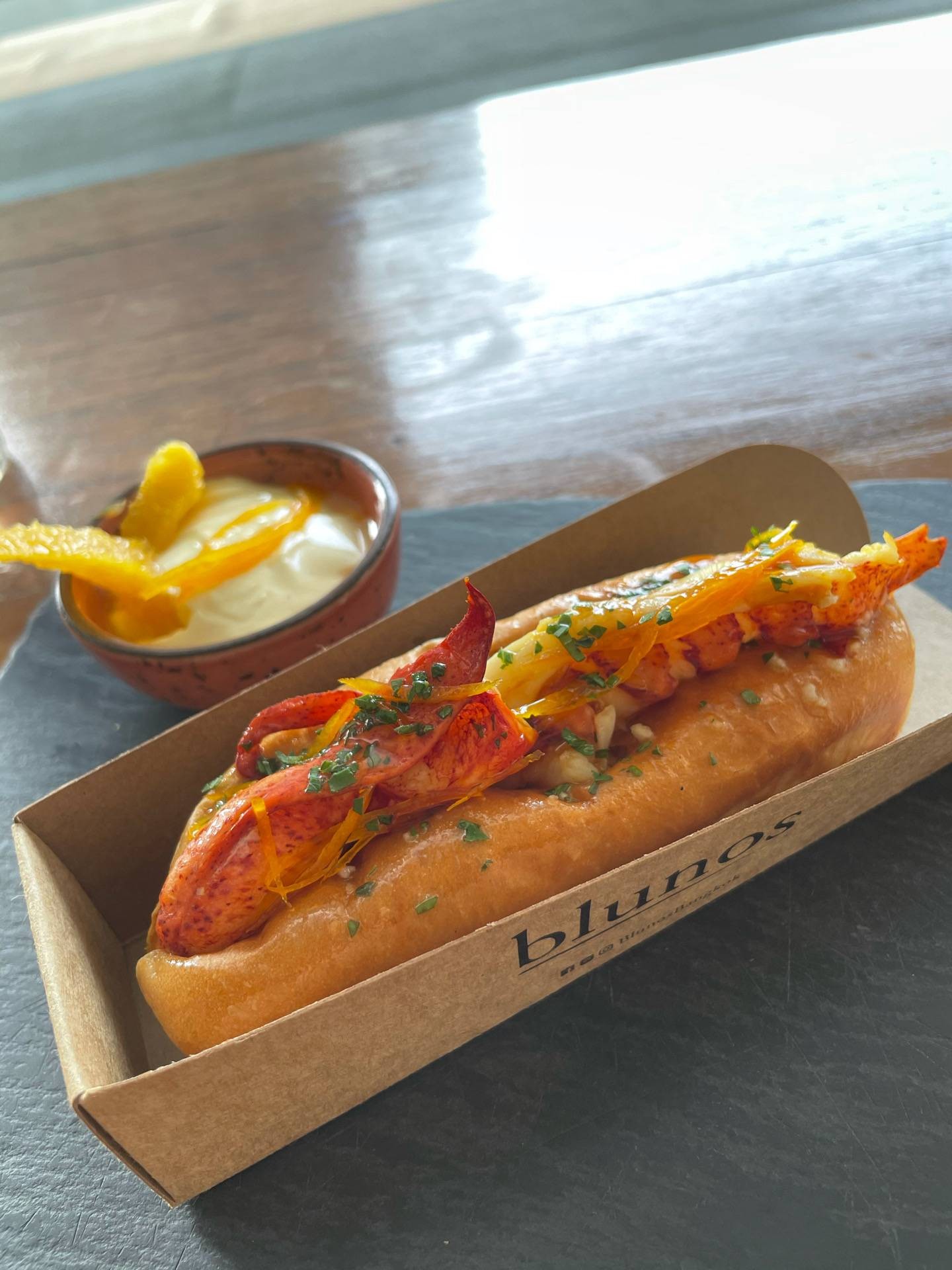 รีวิว Blunos Bangkok - Let’s eat&drink all day here