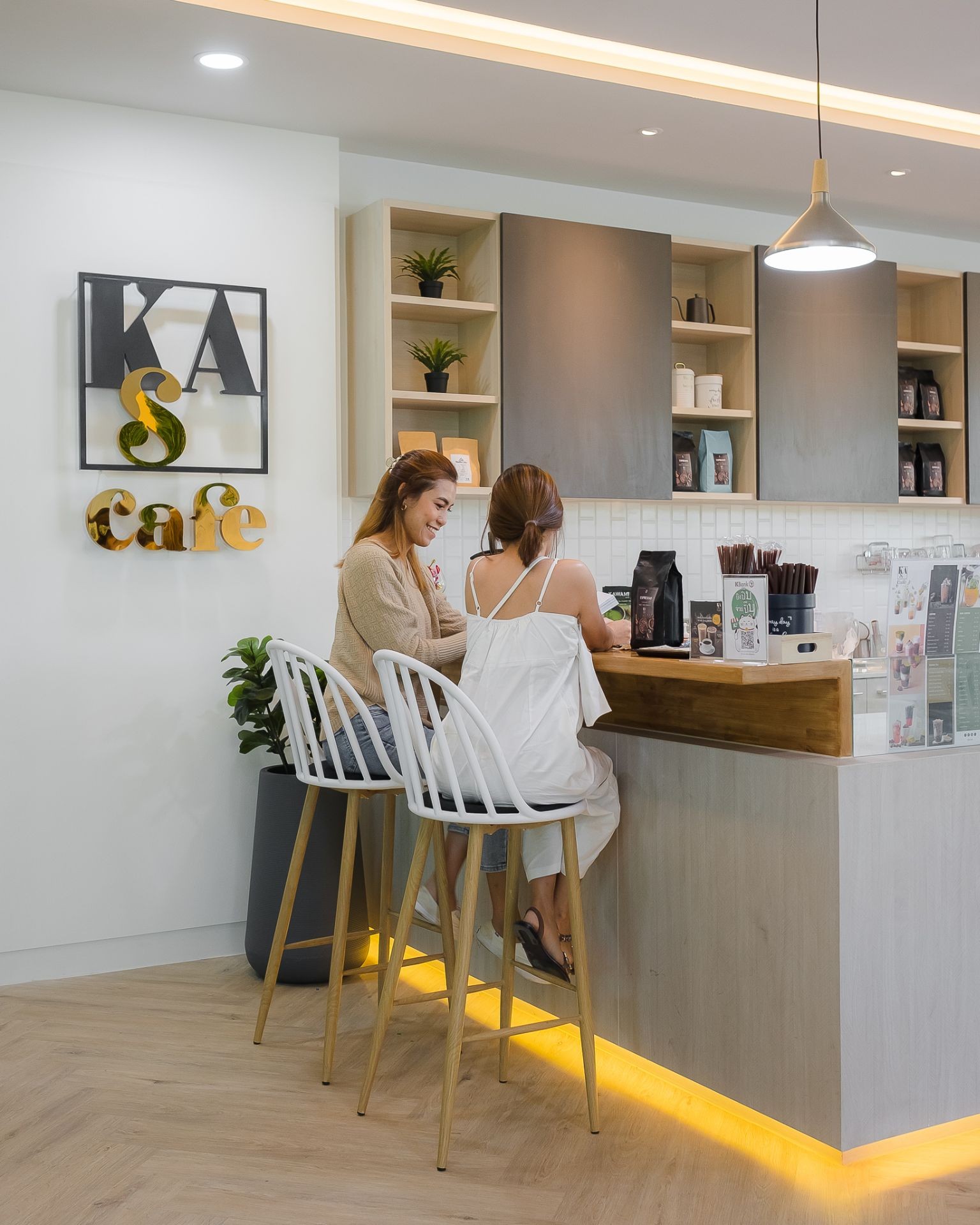 รีวิว KSA cafe ซอยป่าโทน 17 - เป็นร้านคาเฟ่เปิดใหม่ที่บรรยากาศมินิมอล ...