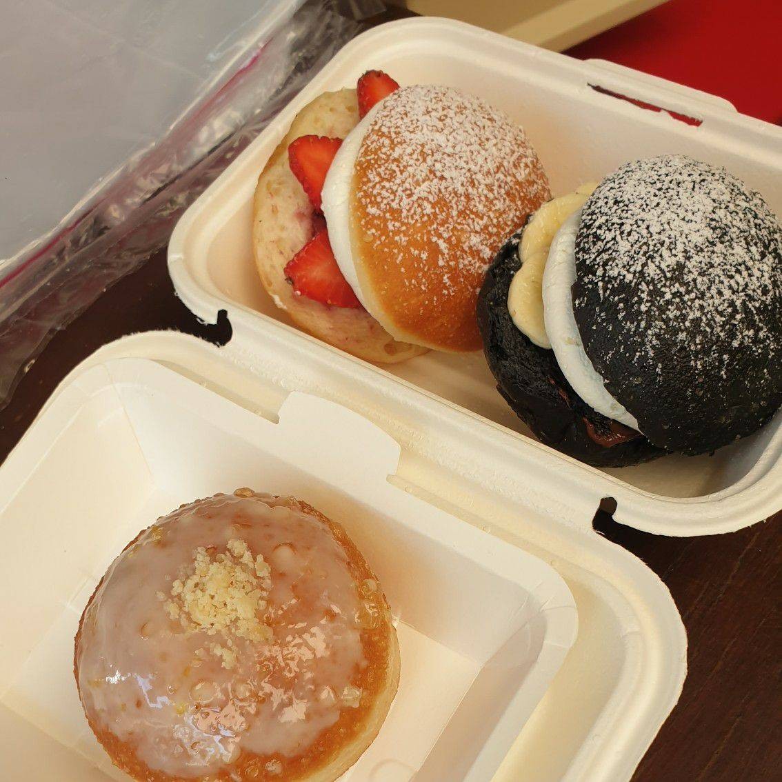 รีวิว Mooh Doughnuts - ร้านโดนัทน่ารักๆในนิมมาน