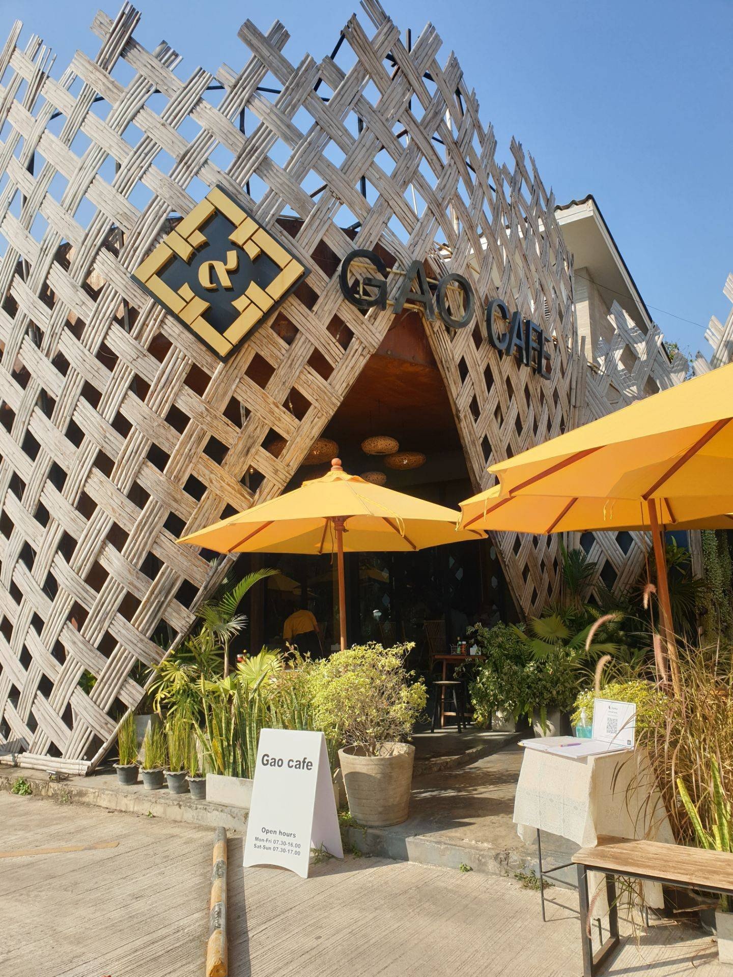 รีวิว ริง ริง Ring Ring Cafe and Bistro นิมมานเหมินท์ - ร้านอาหารเช้า ...